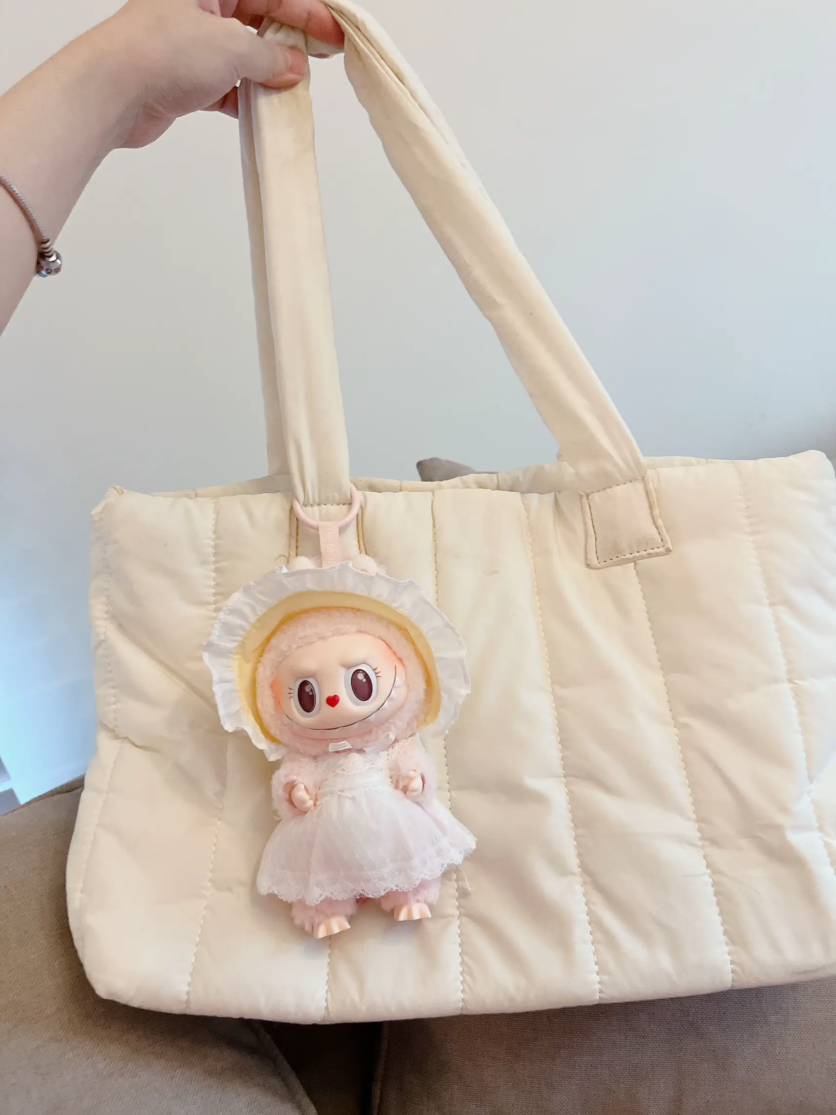 Labubu V2 - การค้นหาใน Lemon8