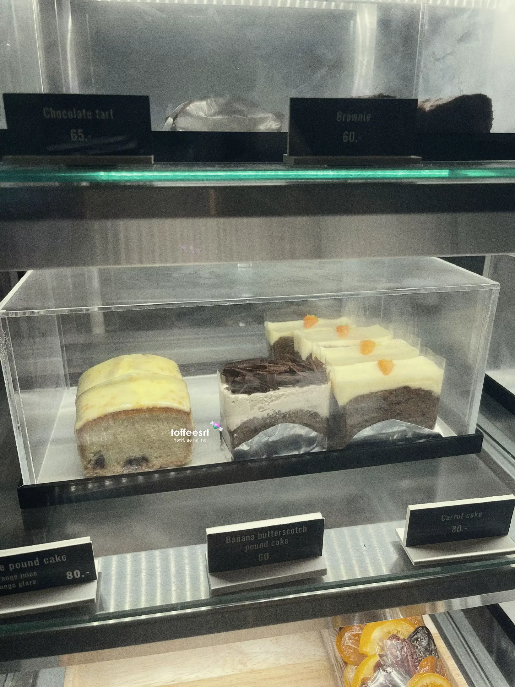 MITTE คาเฟ่เมืองทอง ใกล้อิมแพ็ค ขายดีจนต้องเปิดอีกสาขา | แกลเลอรีที่โพสต์โดย toffeesrt | Lemon8