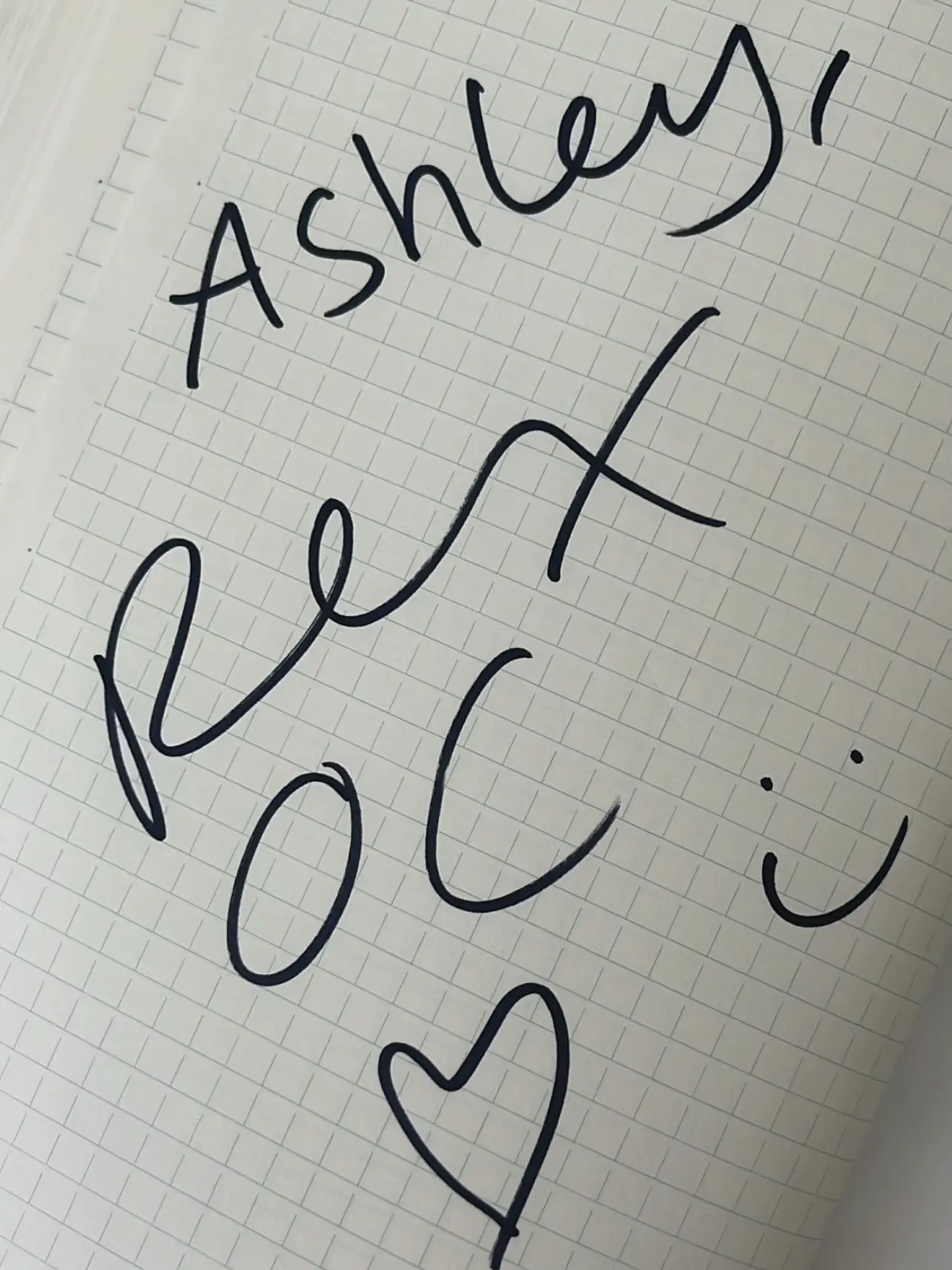 i met one of my fav artists 🤭 | Gallery posted by ash | Lemon8