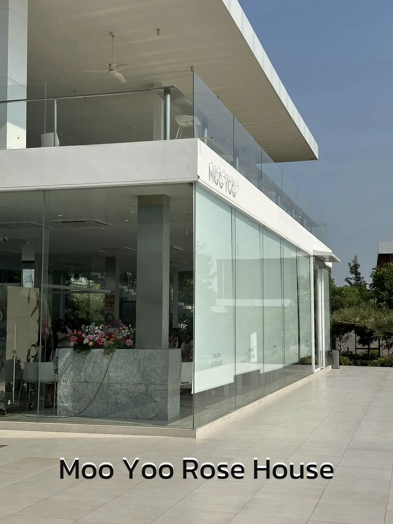 รีวิวคาเฟ่ดังนครปฐม Moo Yoo Rose House ขนมอร่อยถ่ายรูปสวย | แกลเลอรีที่โพสต์โดย Toey Chayanan ...