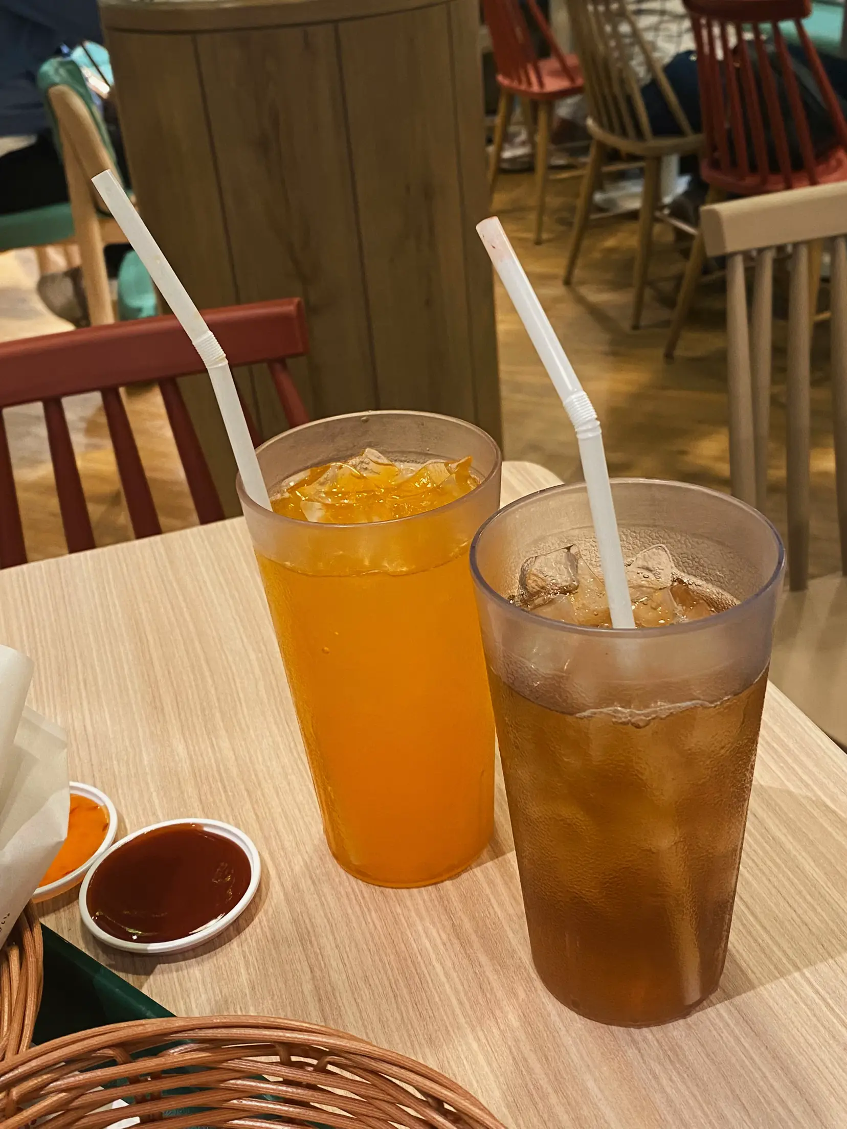 📌ปักหมุดร้านอร่อย Mos Burger 🍔 | แกลเลอรีที่โพสต์โดย Lhee_Rnd | Lemon8