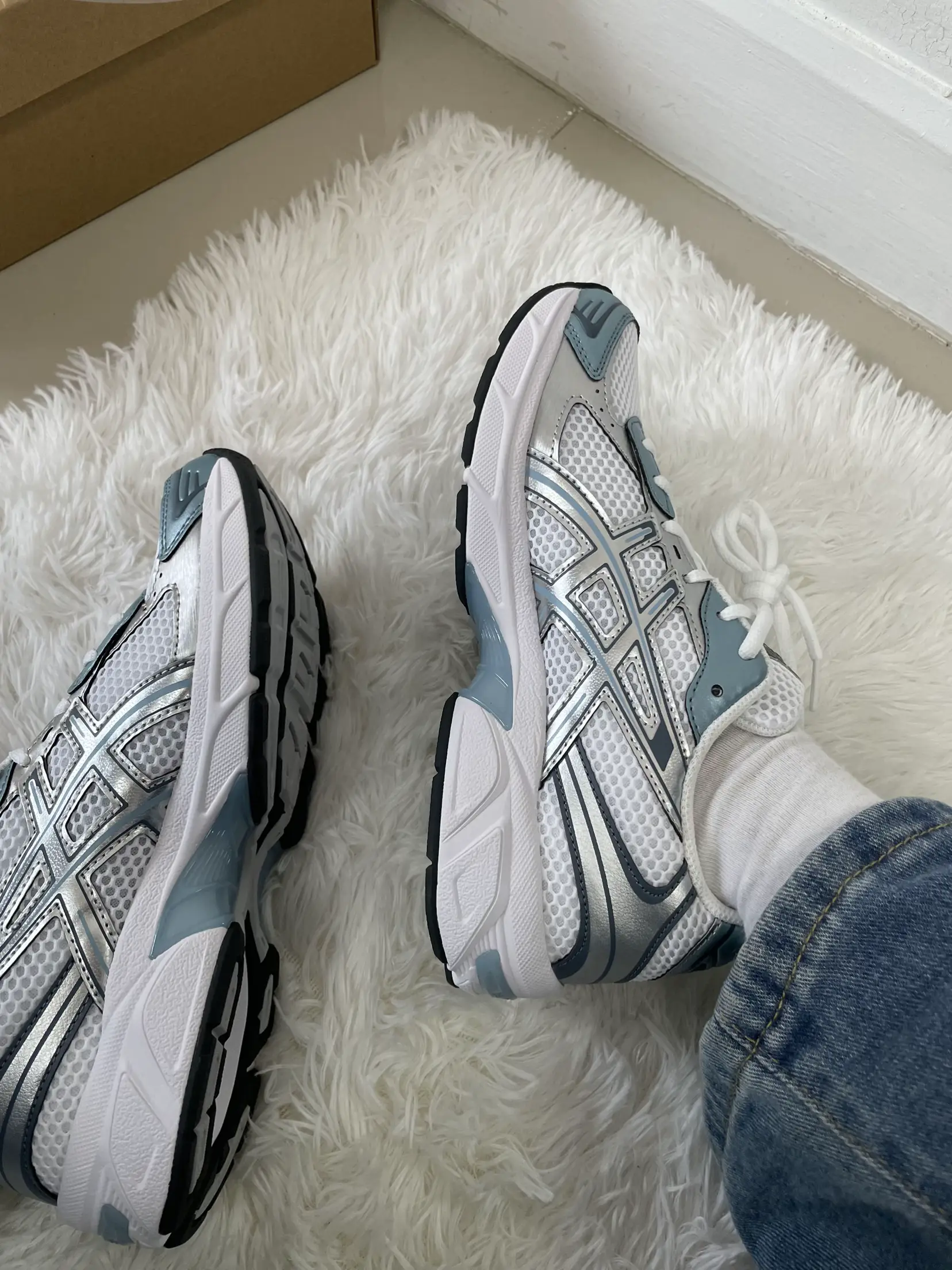 ป้ายยารองเท้า ASICS GEL-1030 "shark skin" 🦈 | แกลเลอรีที่โพสต์โดย ...