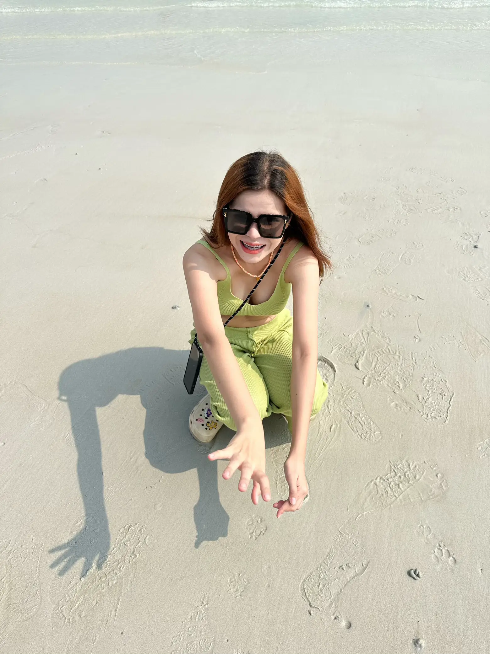 #วิวเกาะล้านสุดฮิต #มุมถ่ายรูปสวยๆ | แกลเลอรีที่โพสต์โดย Aoae Titima | Lemon8