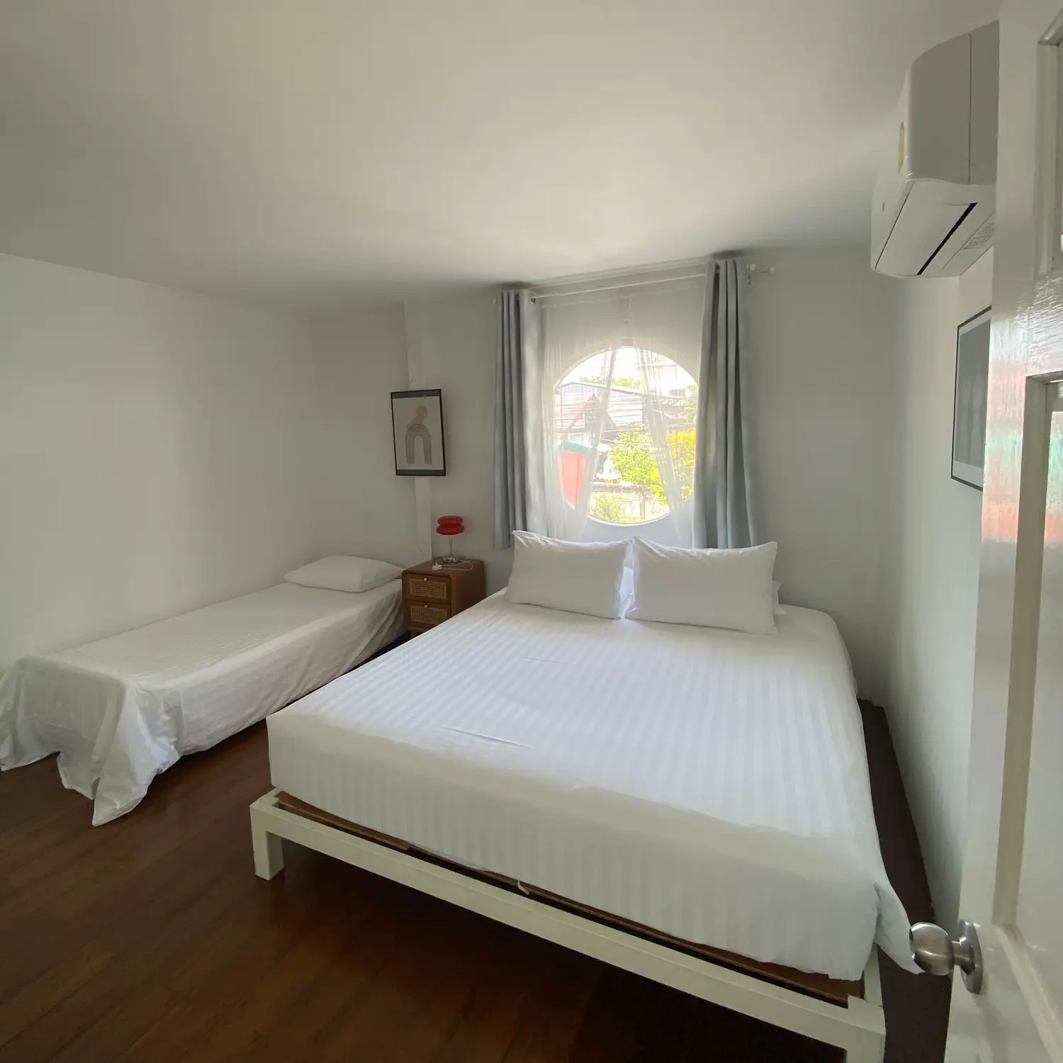 📍ที่พักติดทะเล หาดวอน บางแสน🌊 | แกลเลอรีที่โพสต์โดย เที่ยวตามใจไปตามตัง ...