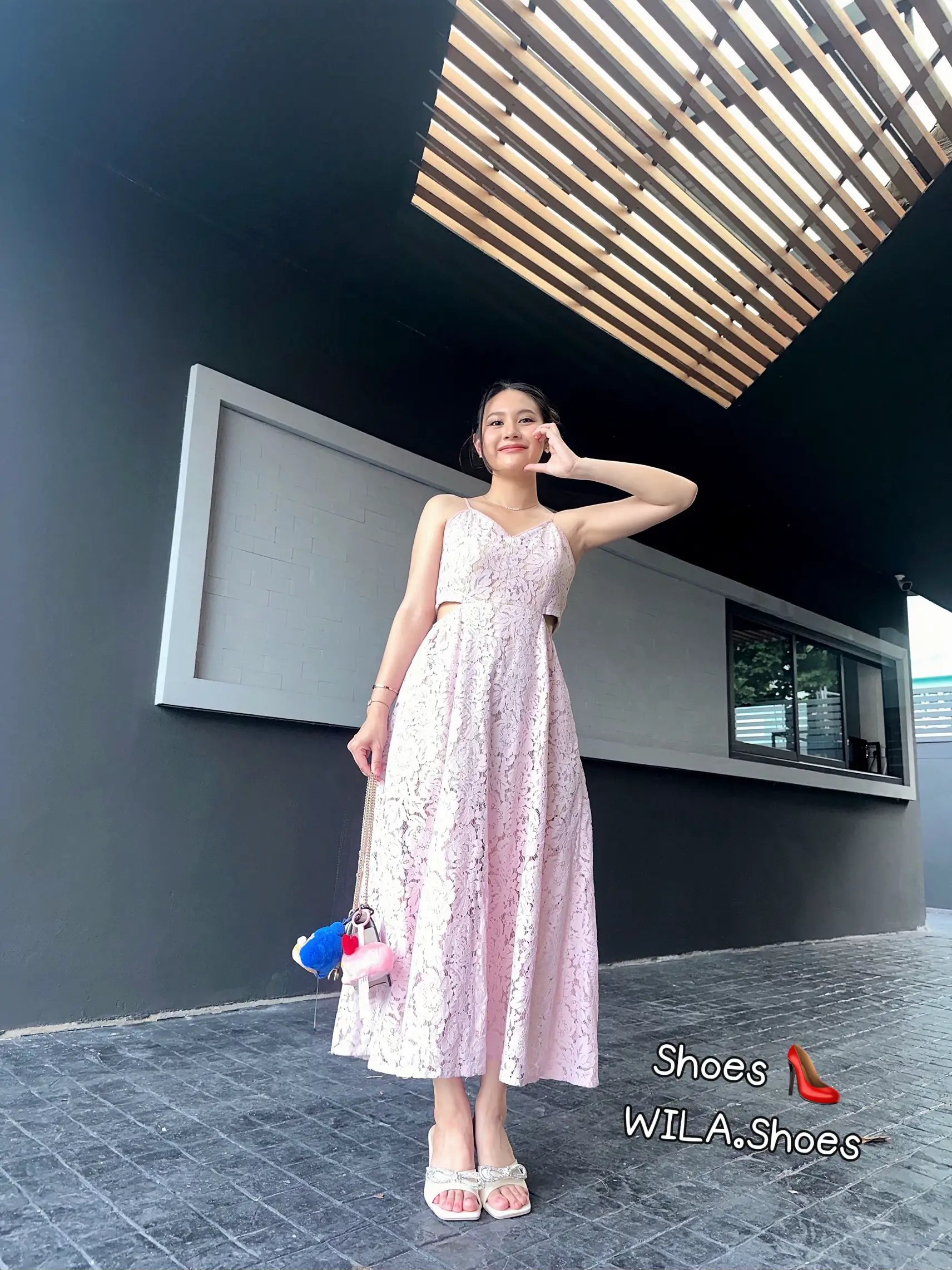 แจกพิกัด แต่งหน้า ทำผม + เช่าชุดออกงาน 👗💖👠 | แกลเลอรีที่โพสต์โดย Painckk ‎♡ യ 🥞 | Lemon8