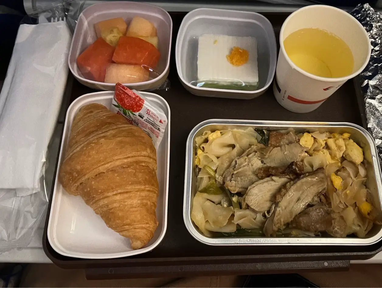 📍China Eastern Airline ️ กรุงเทพ🇹🇭BKK ไป เซี่ยงไฮ้🇨🇳PVG | แกลเลอรีที่ ...