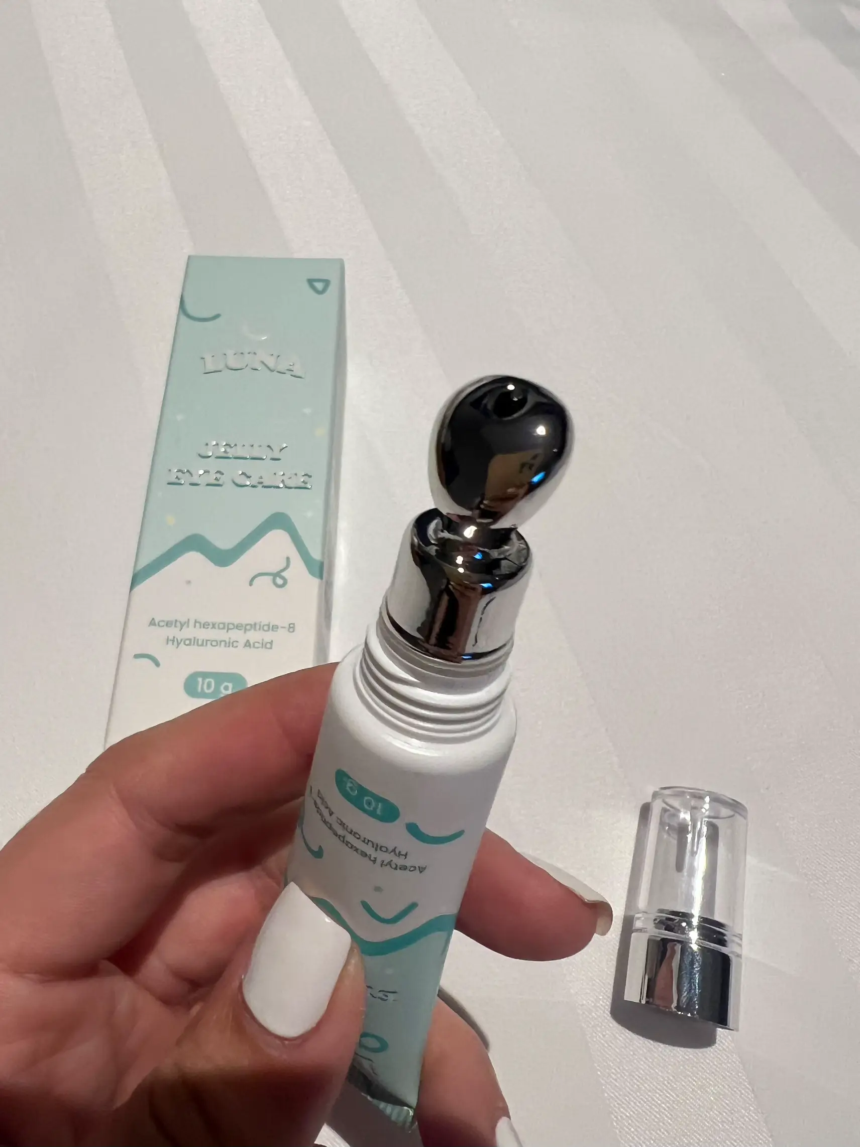 เปิดวาร์ป บอกลาตาเหี่ยวแห้ง : Luna Jelly Eye care | แกลเลอรีที่โพสต์โดย Mathu | Lemon8