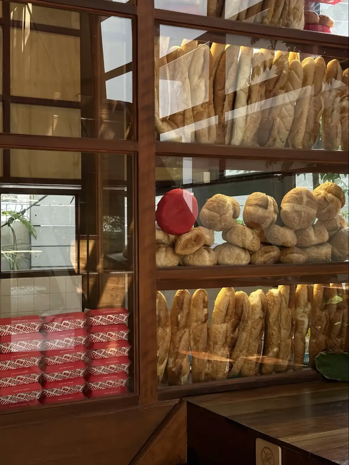 Boobun Pocket 🥤 ️ คาเฟ่ร้านดัง จ.นครสวรรค์ 🍩🍪 | แกลเลอรีที่โพสต์โดย Jubby jub | Lemon8