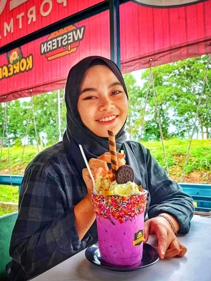 Rizqi D'Cafe Pasir Mas | Galeri disiarkan oleh CP_YUNIE | Lemon8