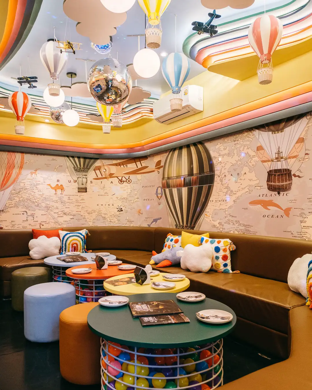 ร้อง ฟิน กินเพลิน! คาราโอเกะธีมเทพนิยายสุดชิคที่ Echo House🎤 | แกลเลอรีที่โพสต์โดย Rattomarty ...