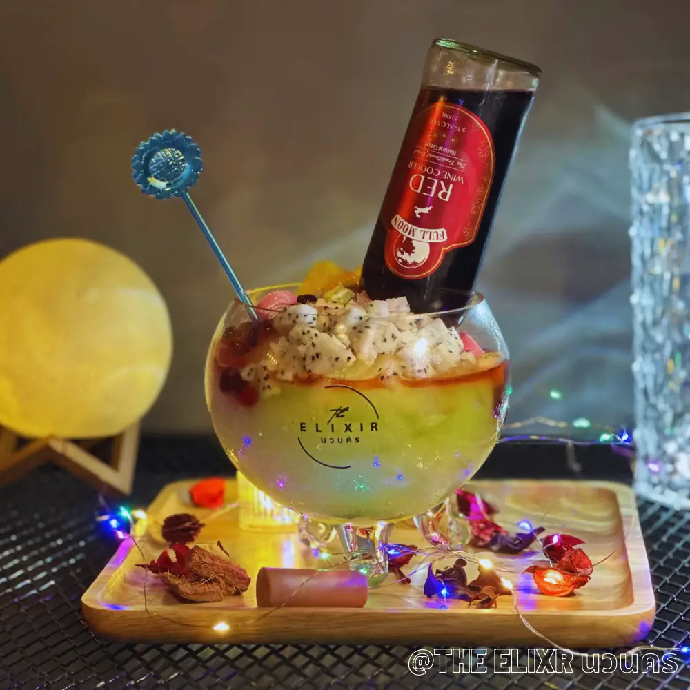 รู้ยัง นวนครมีบาร์ลับ rooftop!! | แกลเลอรีที่โพสต์โดย The elixirนวนคร | Lemon8