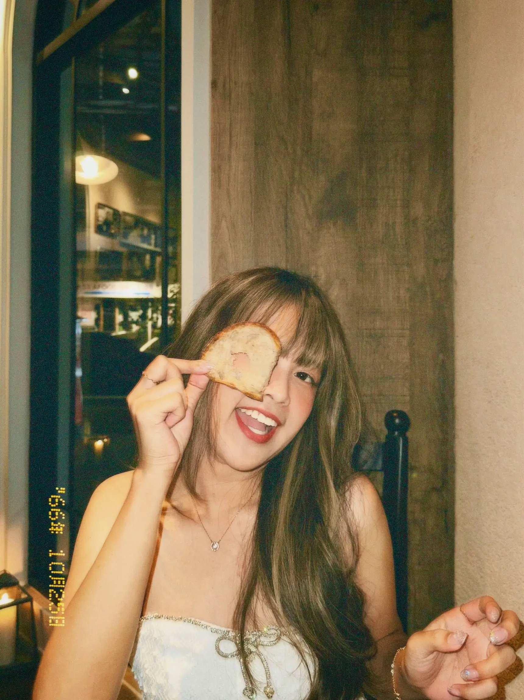 ถ่ายรูปด้วยแอปกล้องฟิล์ม📸 | แกลเลอรีที่โพสต์โดย .daw ̈ | Lemon8