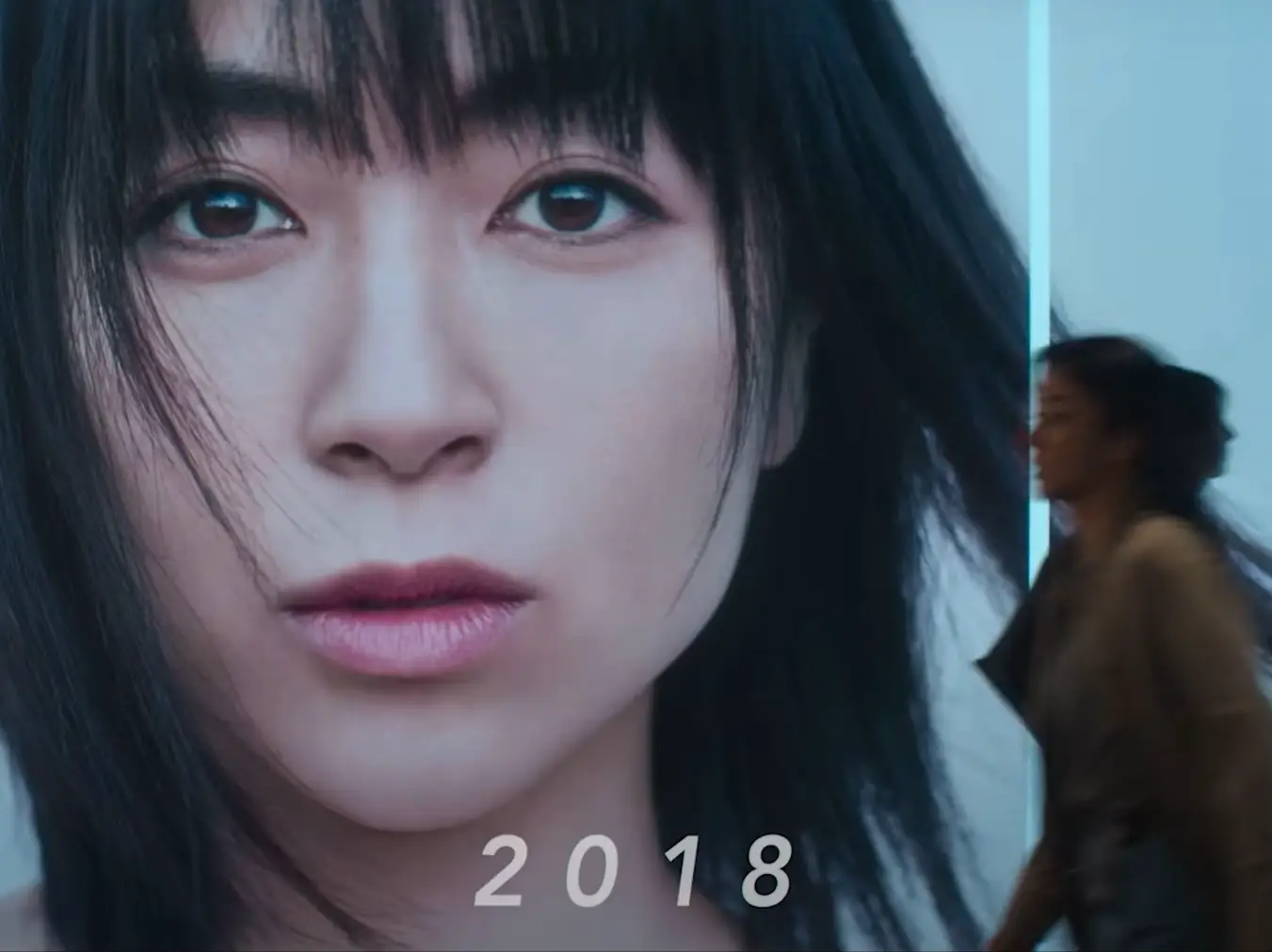 รักแรกพบ และความบังเอิญที่เหวี่ยงให้กลับมาพบกัน | แกลเลอรีที่โพสต์โดย BENJI Review | Lemon8