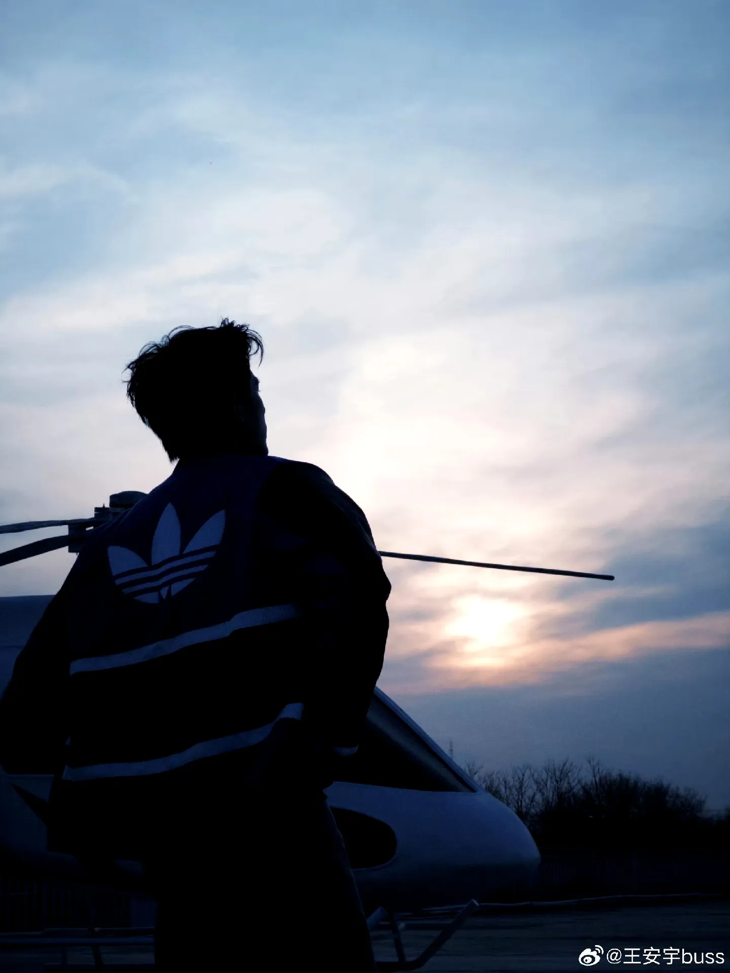 14.02.25 "หวัง อันอ วี่ " 💚 | แกลเลอรีที่โพสต์โดย chada | Lemon8