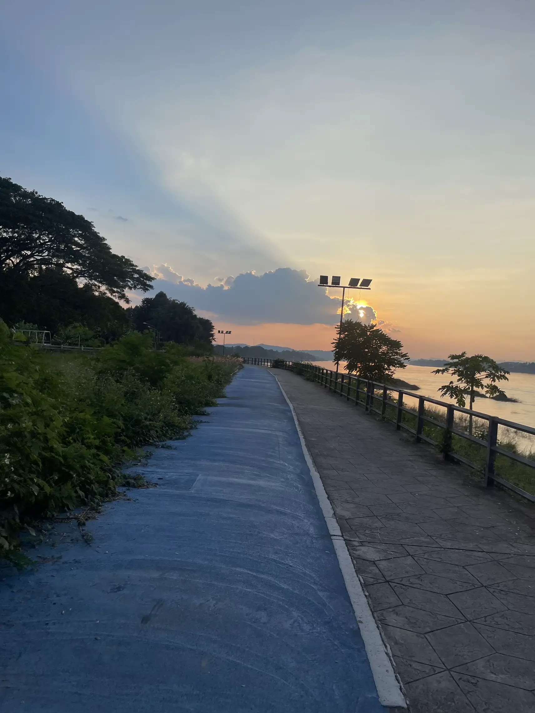 หนาวนี้ไปเลยกันน เชียงคาน 3 วัน 2 คืนน | แกลเลอรีที่โพสต์โดย Looktan🍋 | Lemon8