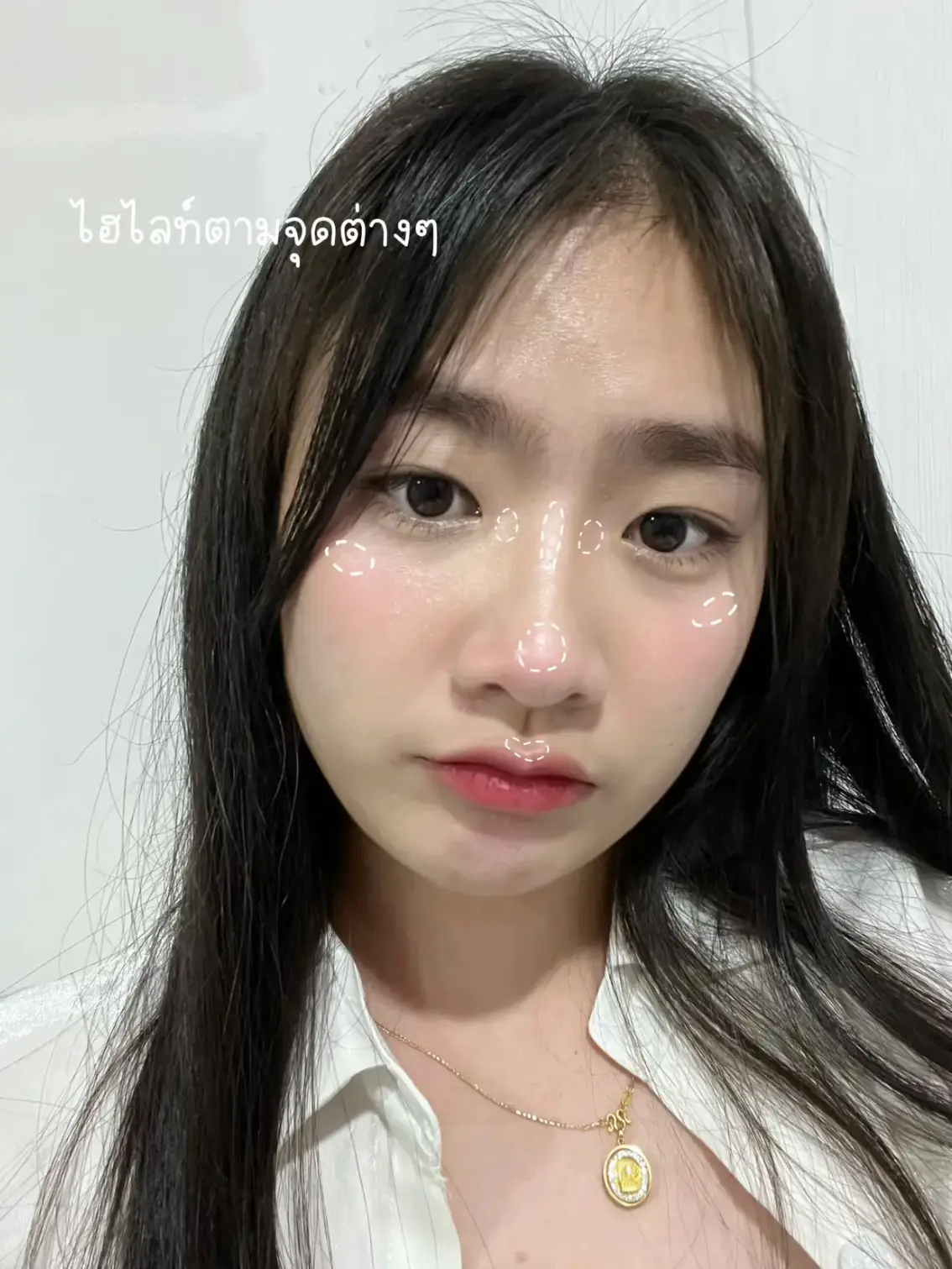 How to!! แต่งหน้าเป็นสาวแว่น “ ขี้อ้อน “ | แกลเลอรีที่โพสต์โดย Something_like | Lemon8