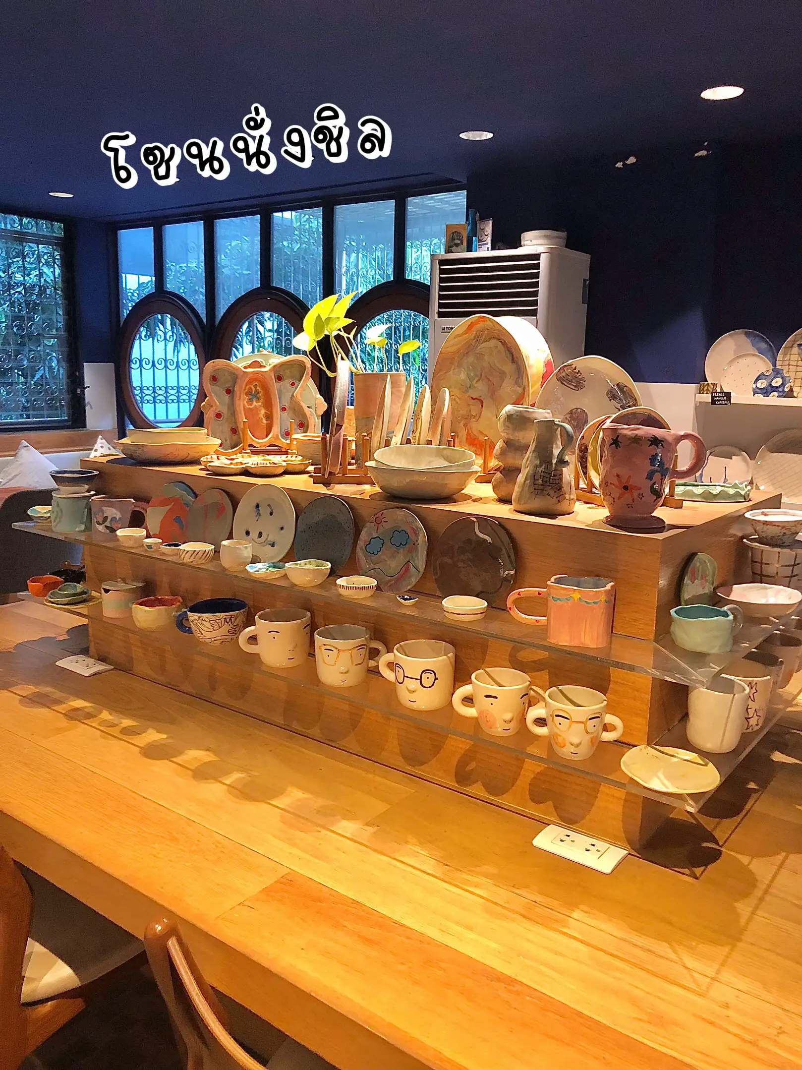 A Clay Ceramic สาทร | Workshop & Cafe เพ้นท์เซรามิก🍵🎨 | แกลเลอรีที่โพสต์โดย pinkoo🪸🦕 | Lemon8