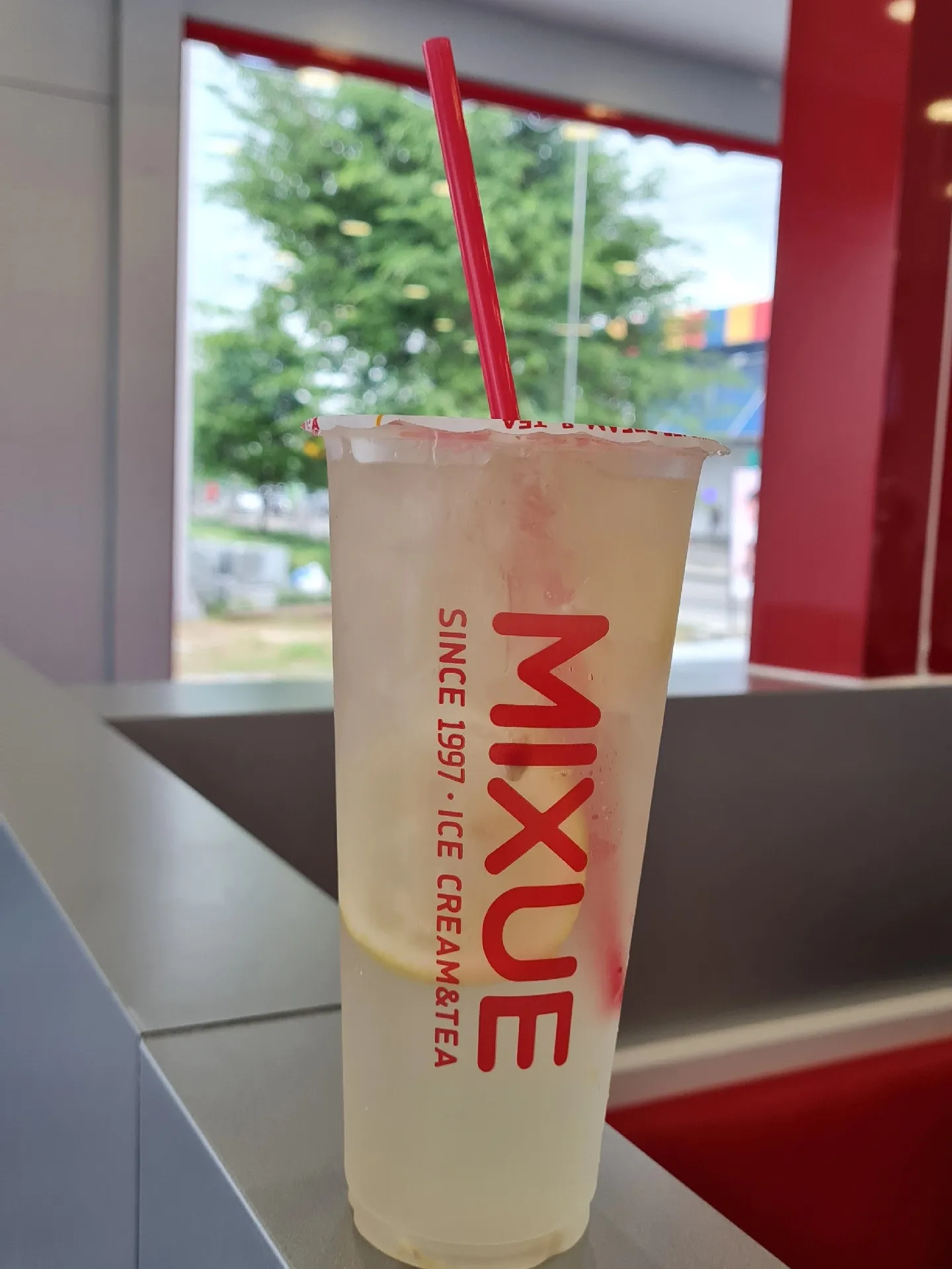 🔴 MIXUE > น่ากินทุกเมนู 🍦 | แกลเลอรีที่โพสต์โดย 🧔🏻‍♀️น้องเหน่อ💐 | Lemon8