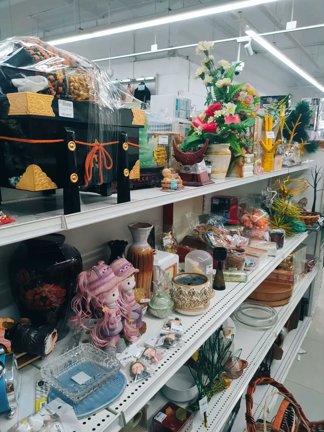 Treasure factory | สุขุมวิท 39 💗🎏🪆🏮🇯🇵 | แกลเลอรีที่โพสต์โดย Jirat🍅 | Lemon8