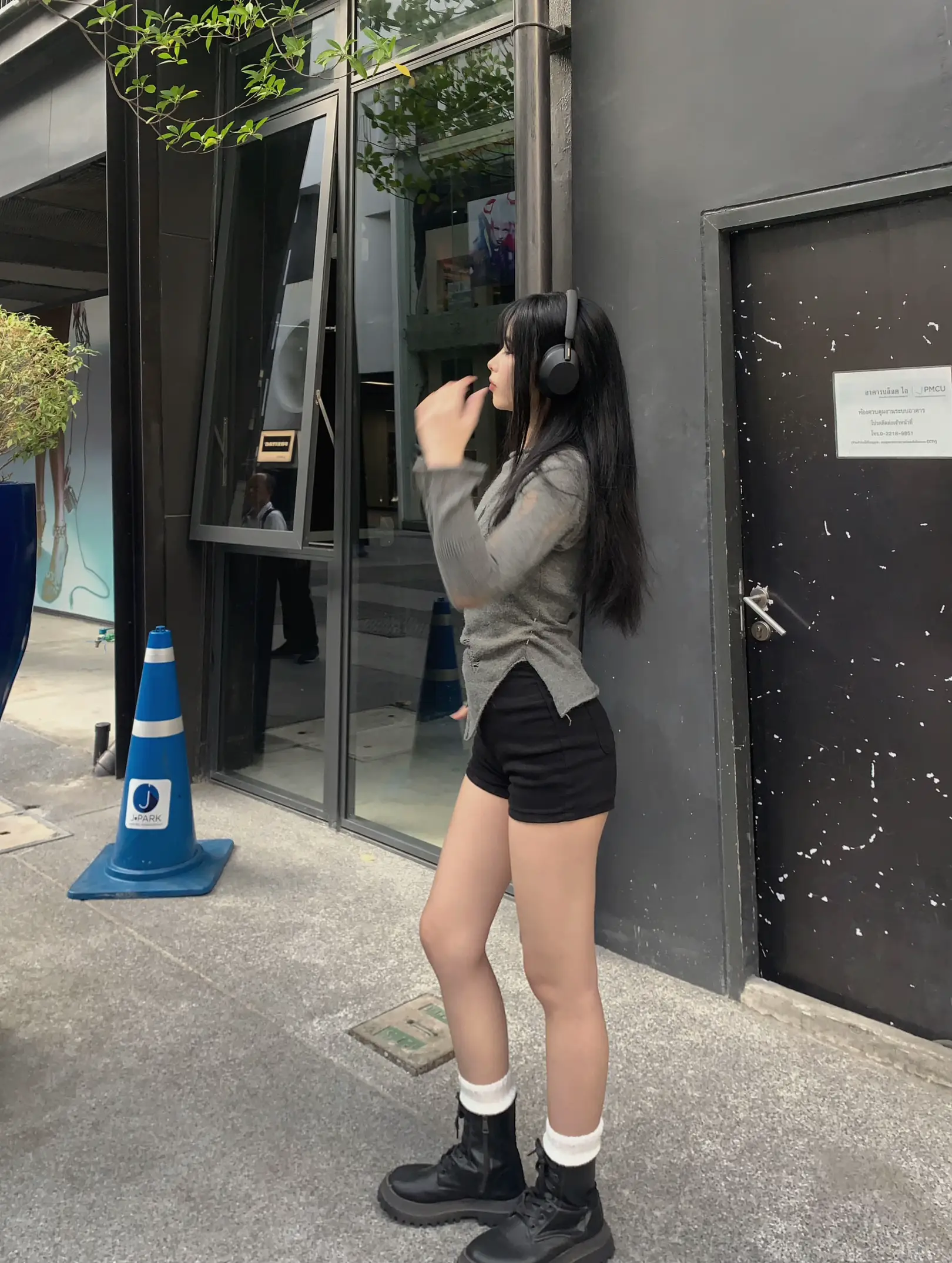 OOTD | acubi style มือใหม่หัดแต่ง 📸 | แกลเลอรีที่โพสต์โดย AA | Lemon8