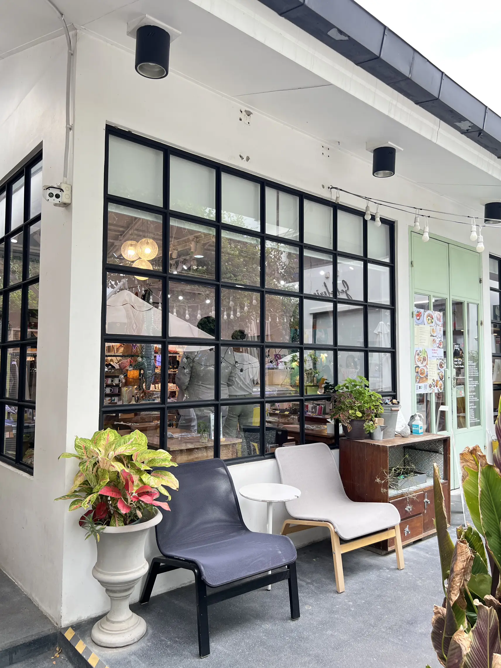 Rynn Kaffe Specialty Cafe ☕️ | แกลเลอรีที่โพสต์โดย Koi Arisara | Lemon8