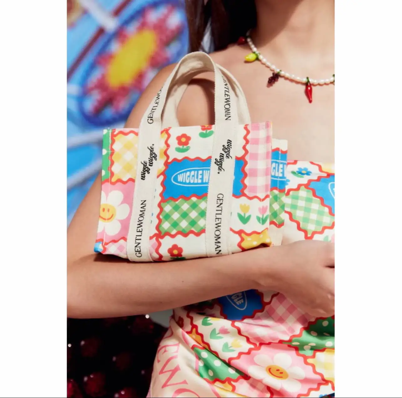 Gentle woman x wiggle wiggle | แกลเลอรีที่โพสต์โดย fhun‧₊˚୨୧ | Lemon8