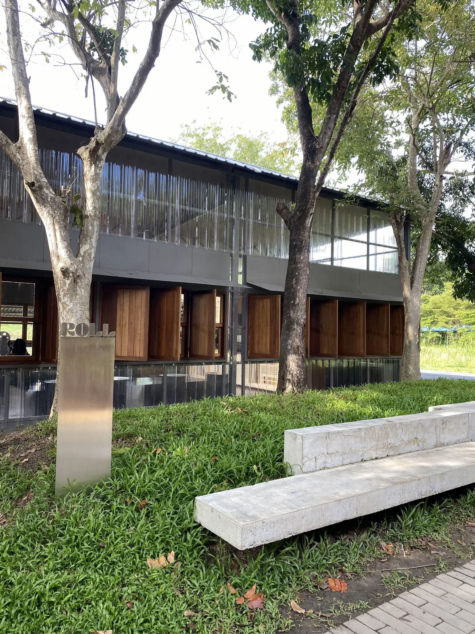 Roll Coffee Salaya 🎞️ 🍒🦋 | แกลเลอรีที่โพสต์โดย meen.mumi | Lemon8