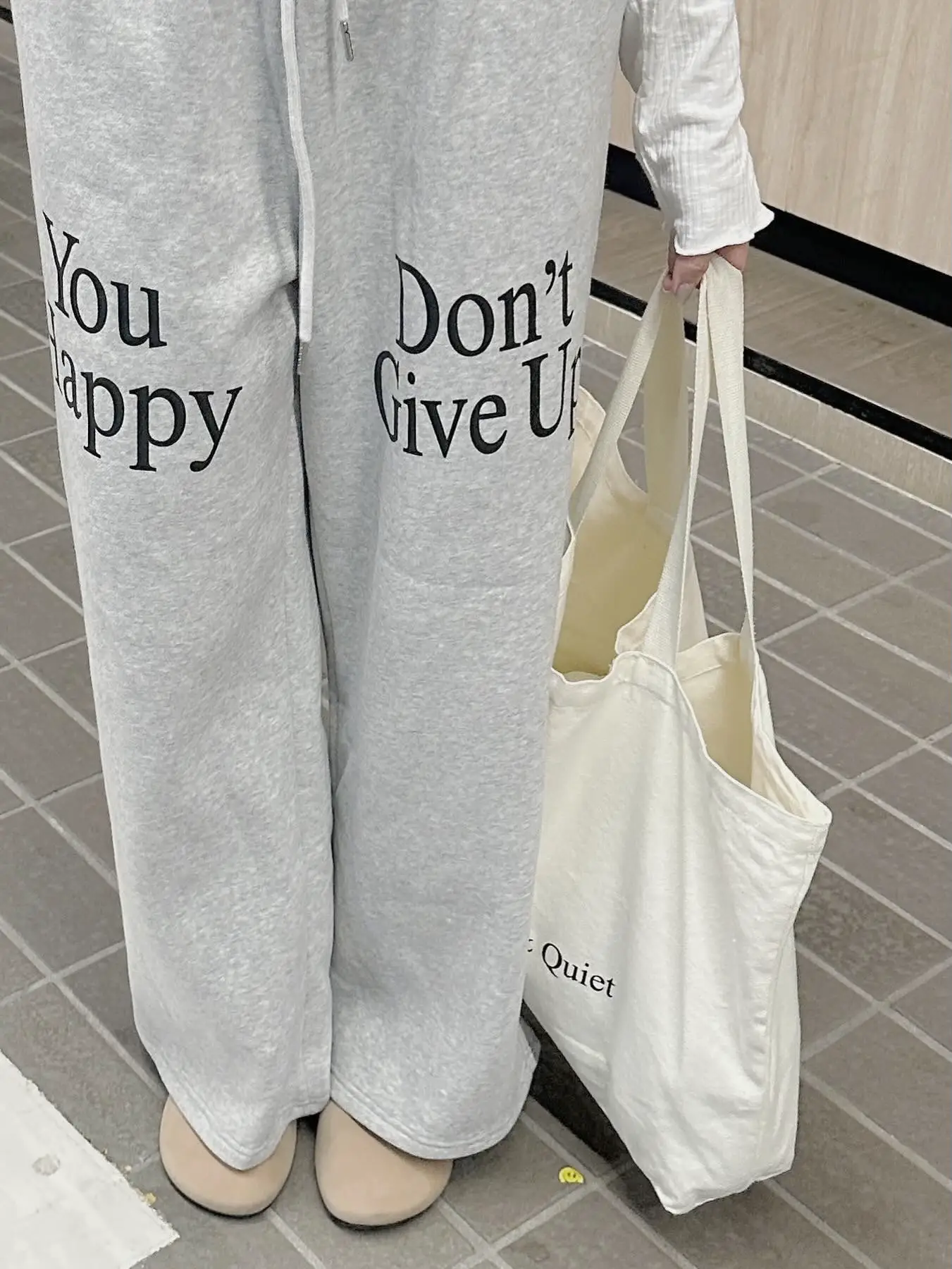 Outfit | แจกไอเดียแมชชุดตามสาว pinterest 𓈈🍒 | แกลเลอรีที่โพสต์โดย fun꙳ʕ ...