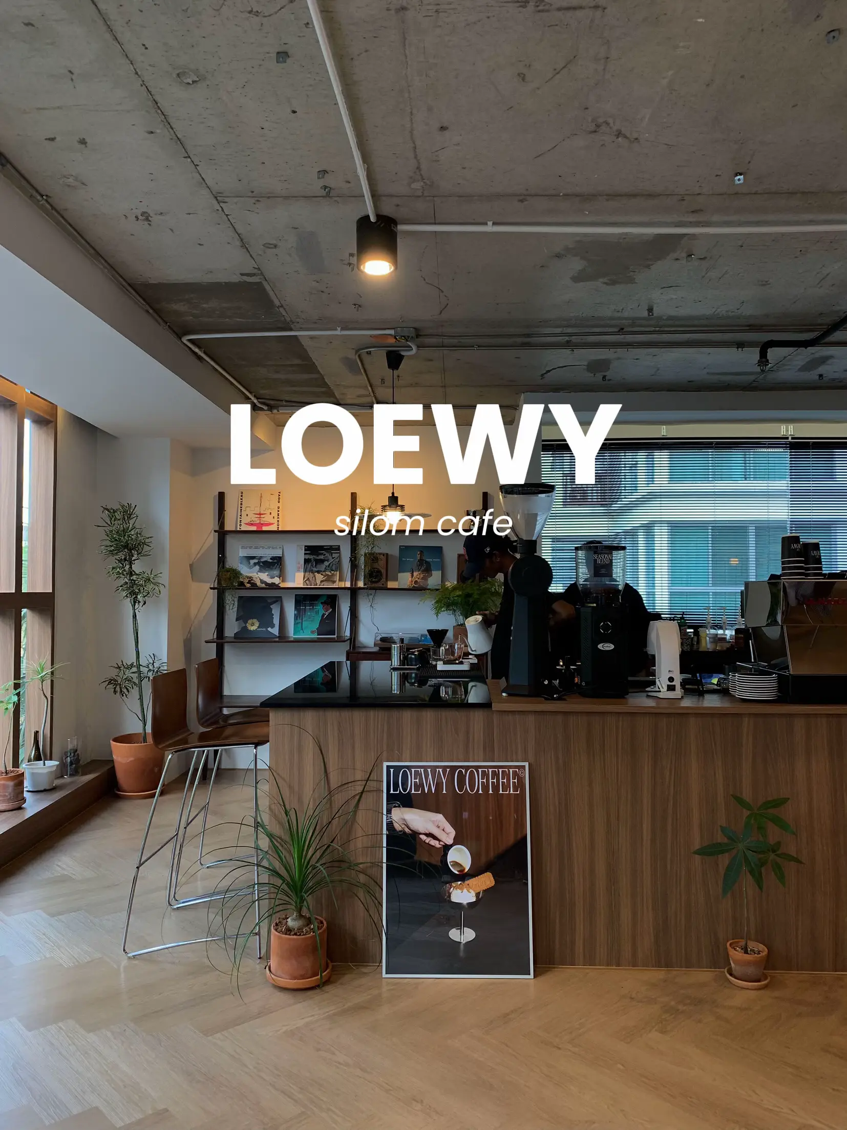 LOEWY • คาเฟ่ลับย่านสีลม👀🥣 | แกลเลอรีที่โพสต์โดย jry | Lemon8