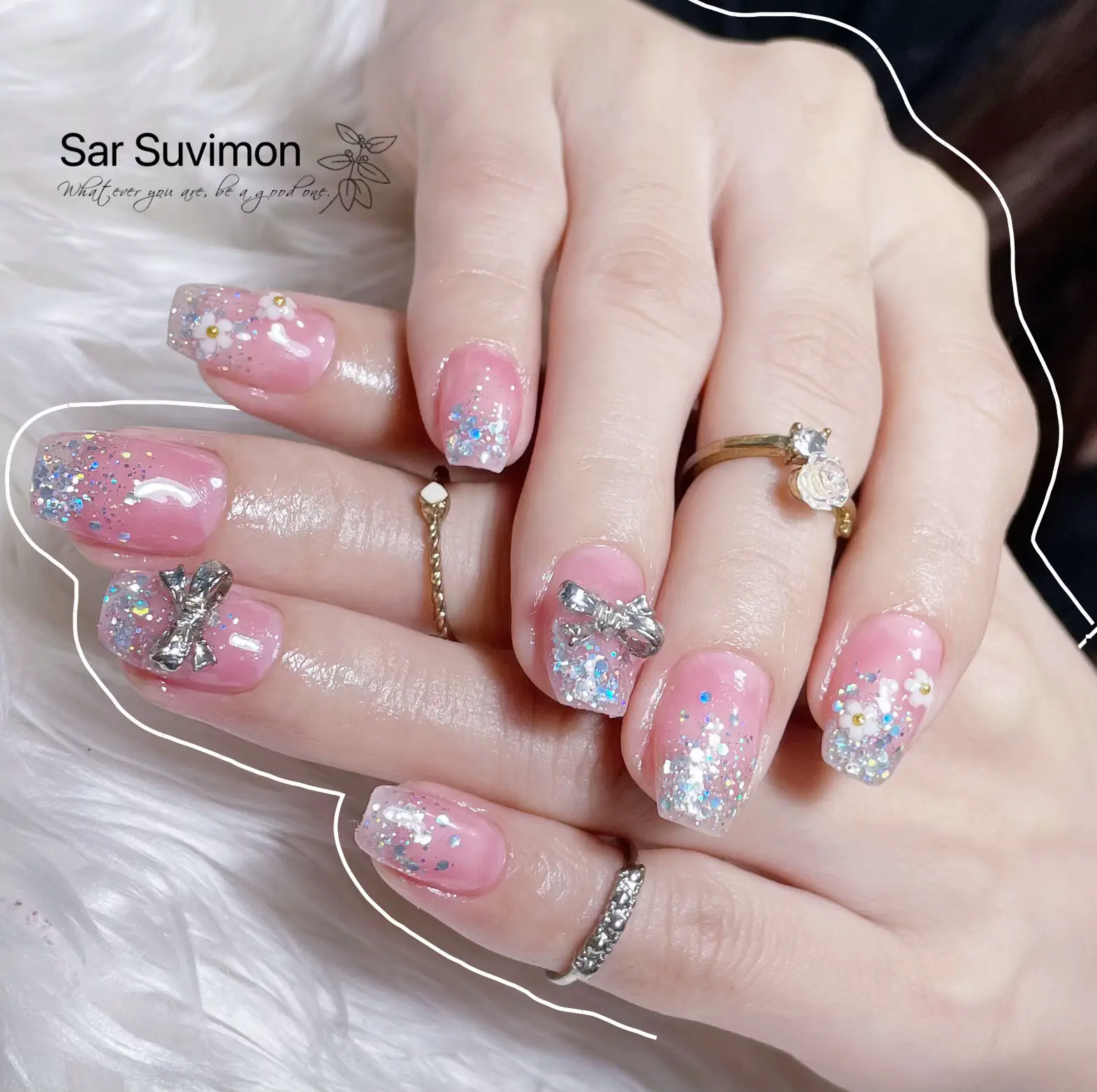 ไล่สีกริตเตอร์ ฉ่ำๆ | แกลเลอรีที่โพสต์โดย Sar Suvimon | Lemon8