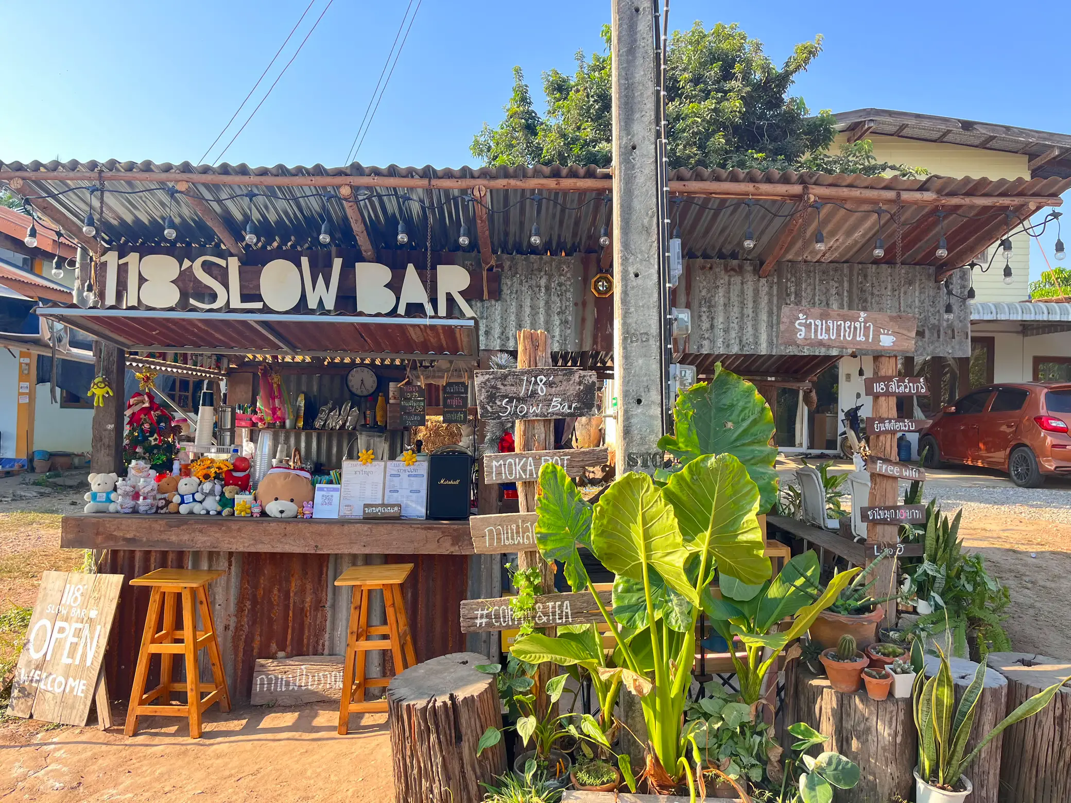 18 ไอเดียยอดนิยมเกี่ยวกับ ไอเดียจัดร้านริมทาง ในปี 2025