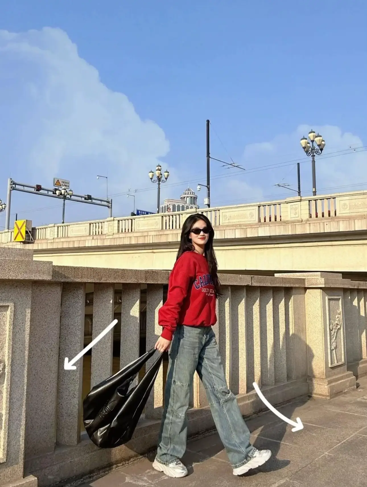 เทคนิคท่าโพสถ่ายรูปง่ายๆ 📸 | แกลเลอรีที่โพสต์โดย QuenTin Peel | Lemon8