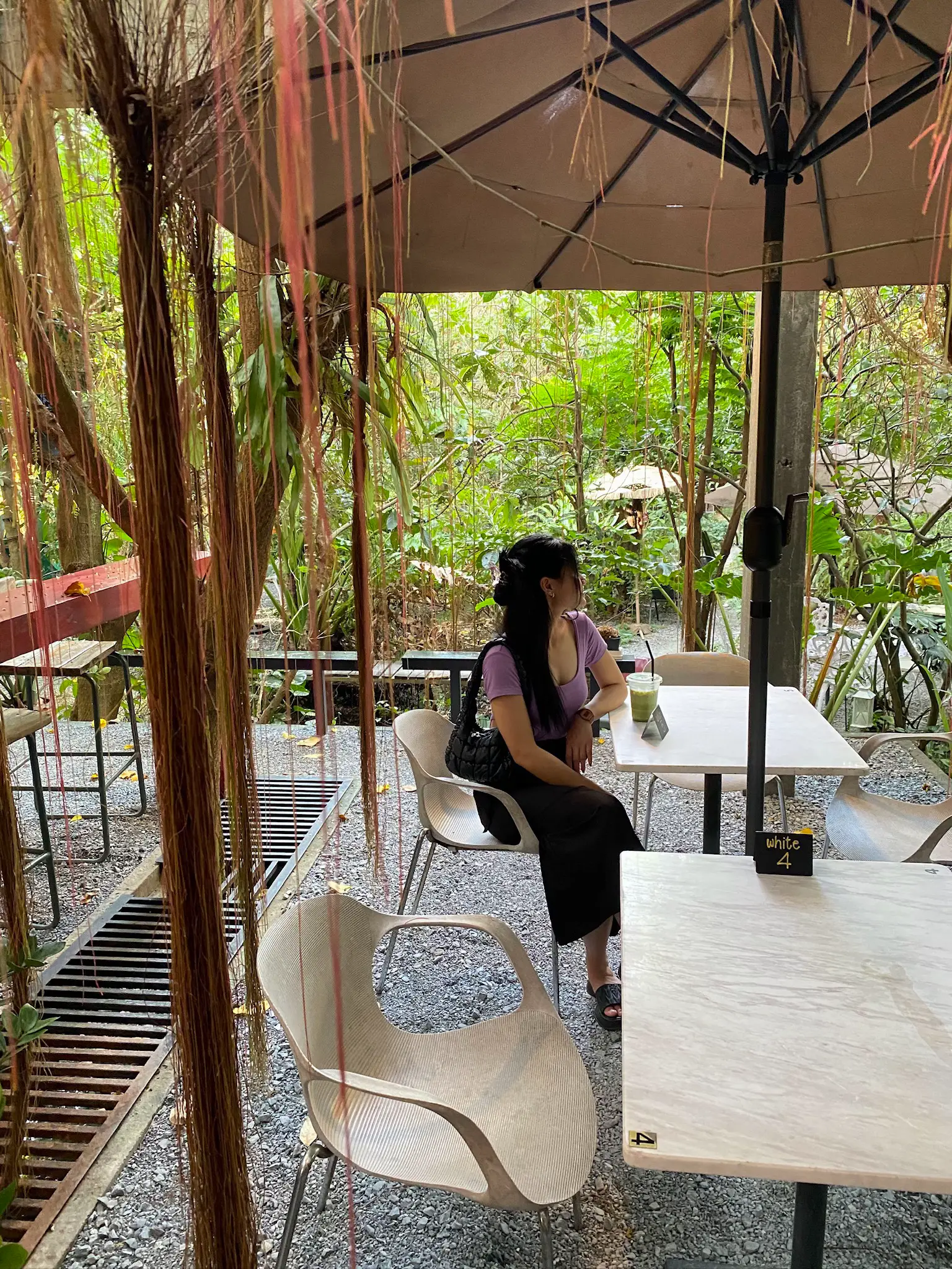 คาเฟ่ลับนนทบุรี🏡 | แกลเลอรีที่โพสต์โดย SAYAMON🌻 | Lemon8