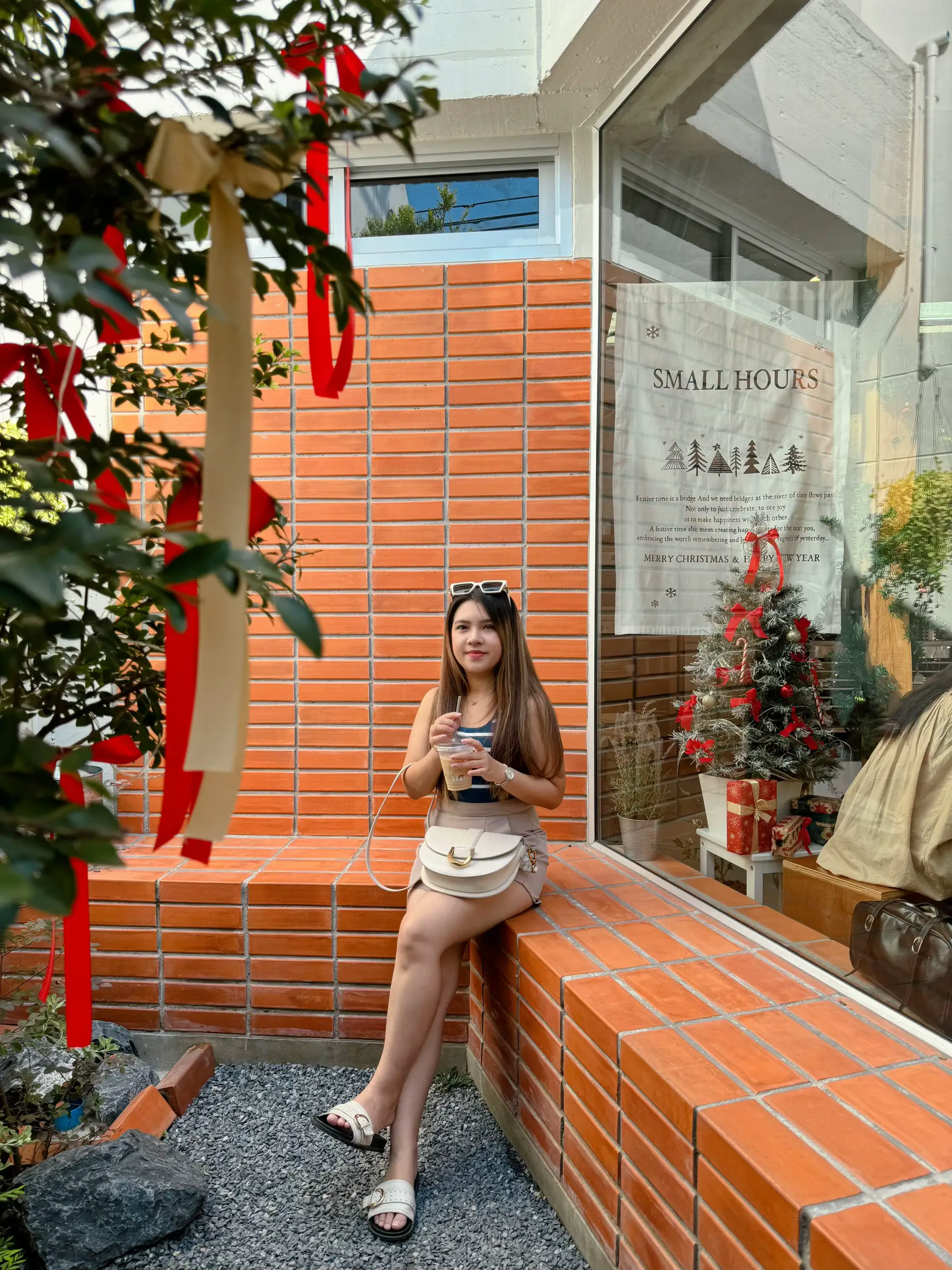 Cafe Small Hours: คาเฟ่เล็กๆย่านลาดพร้าว ☕️ | แกลเลอรีที่โพสต์โดย JJENNY W. 🦄 | Lemon8