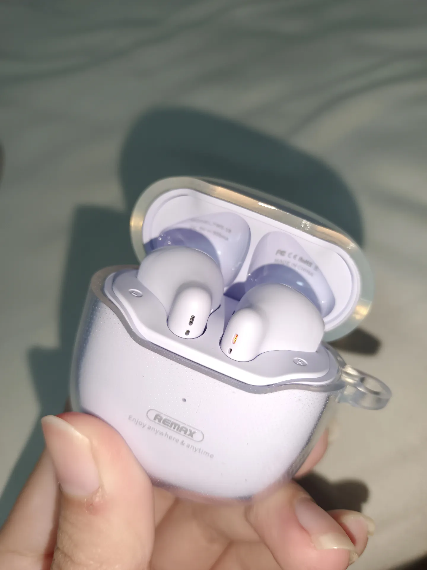 รีวิว | หูฟังบลูทูธ REMAX TWS19 | แกลเลอรีที่โพสต์โดย Jiphata | Lemon8