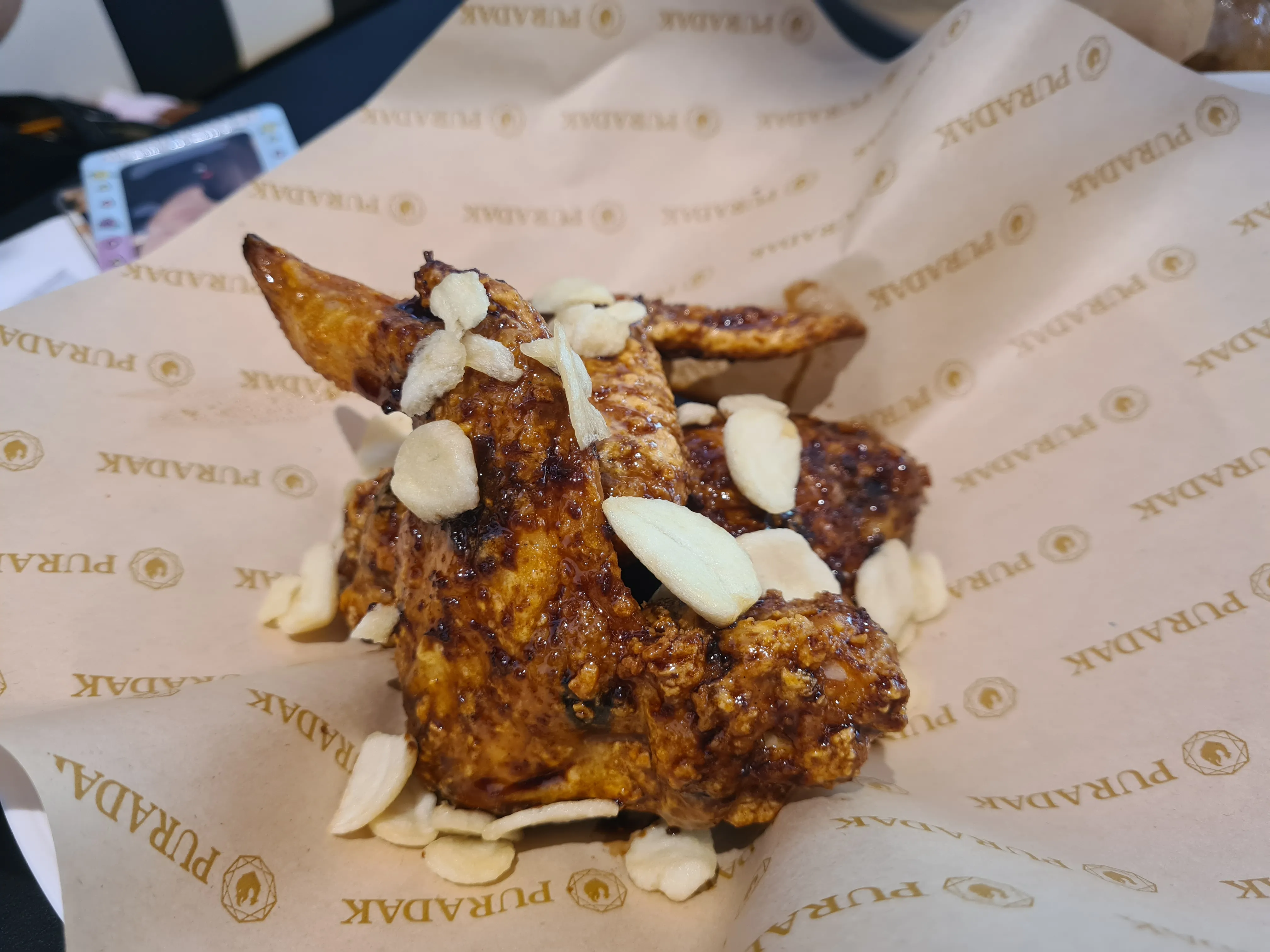 รีวิวไก่ทอดเกาหลีสาขาแรกในไทยย! PURADAK~ | แกลเลอรีที่โพสต์โดย 보(Bow)🎀 ...