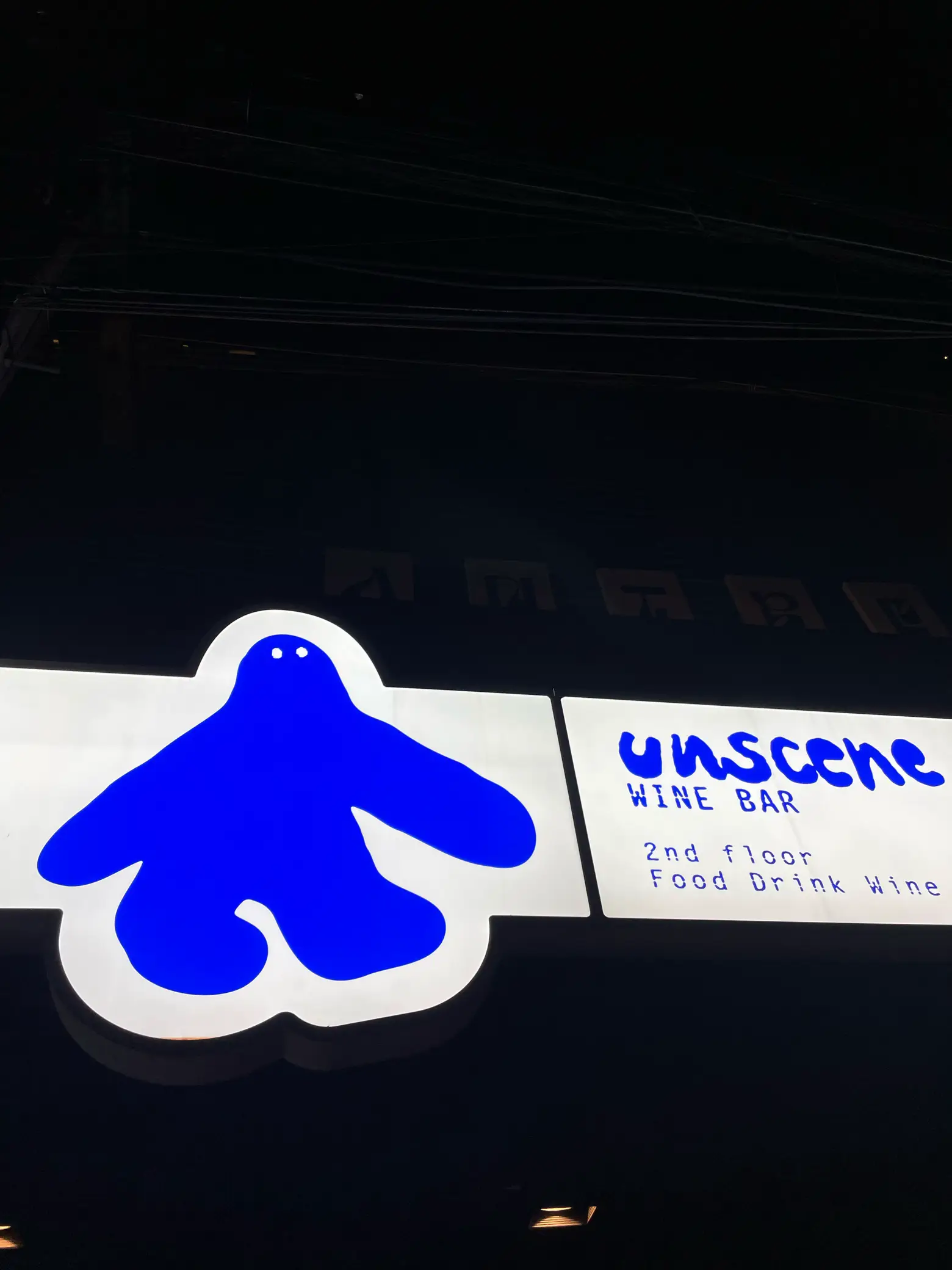 Take a look at the cutest wine bar right now with the Unscene Wine Bar ...