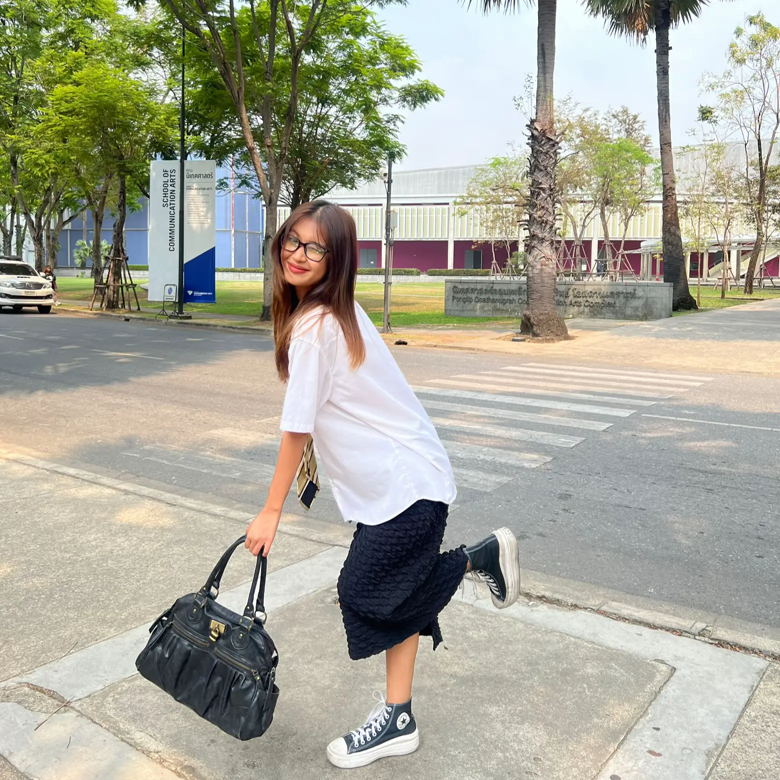 แต่งตัวย้อนวัยกลับไปเป็นเฟรชชี่ | แกลเลอรีที่โพสต์โดย justearn_zy | Lemon8