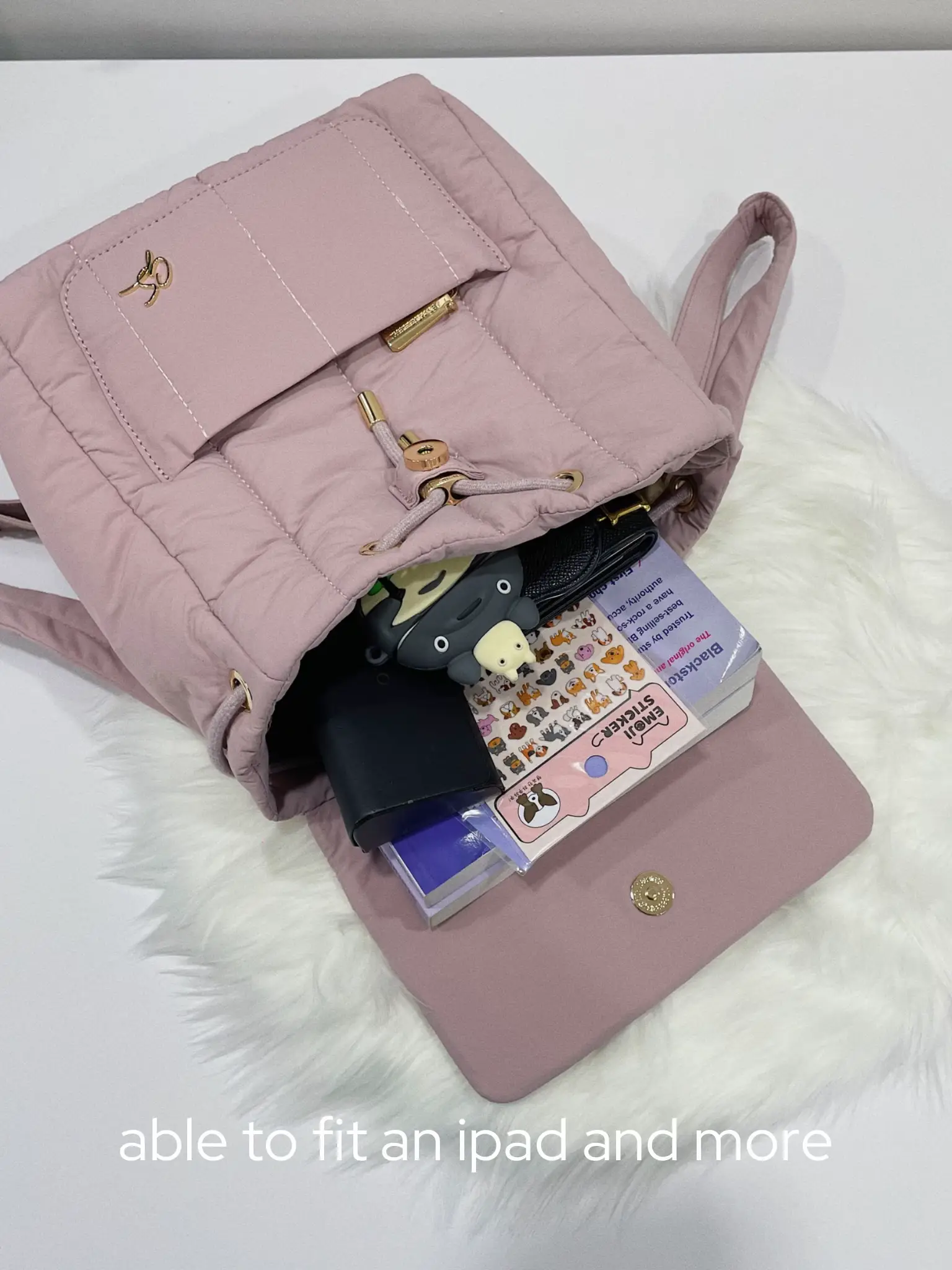 trend alert: the PUFFER BACKPACK you need | แกลเลอรีที่โพสต์โดย georginallyy | Lemon8