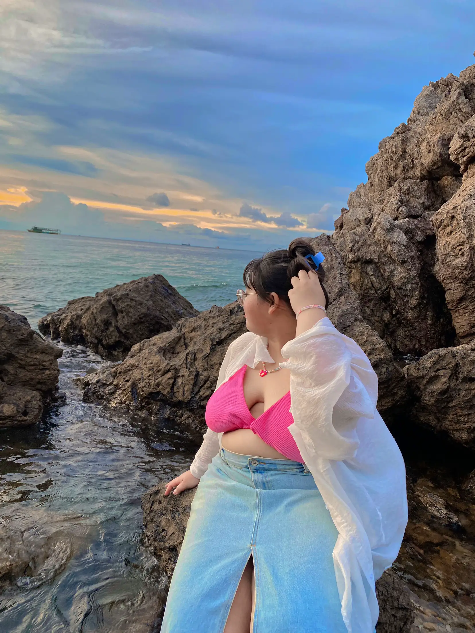 🏝 ทะเล ฉบับสาวอวบ อ้วน | แกลเลอรีที่โพสต์โดย Sofia | Lemon8