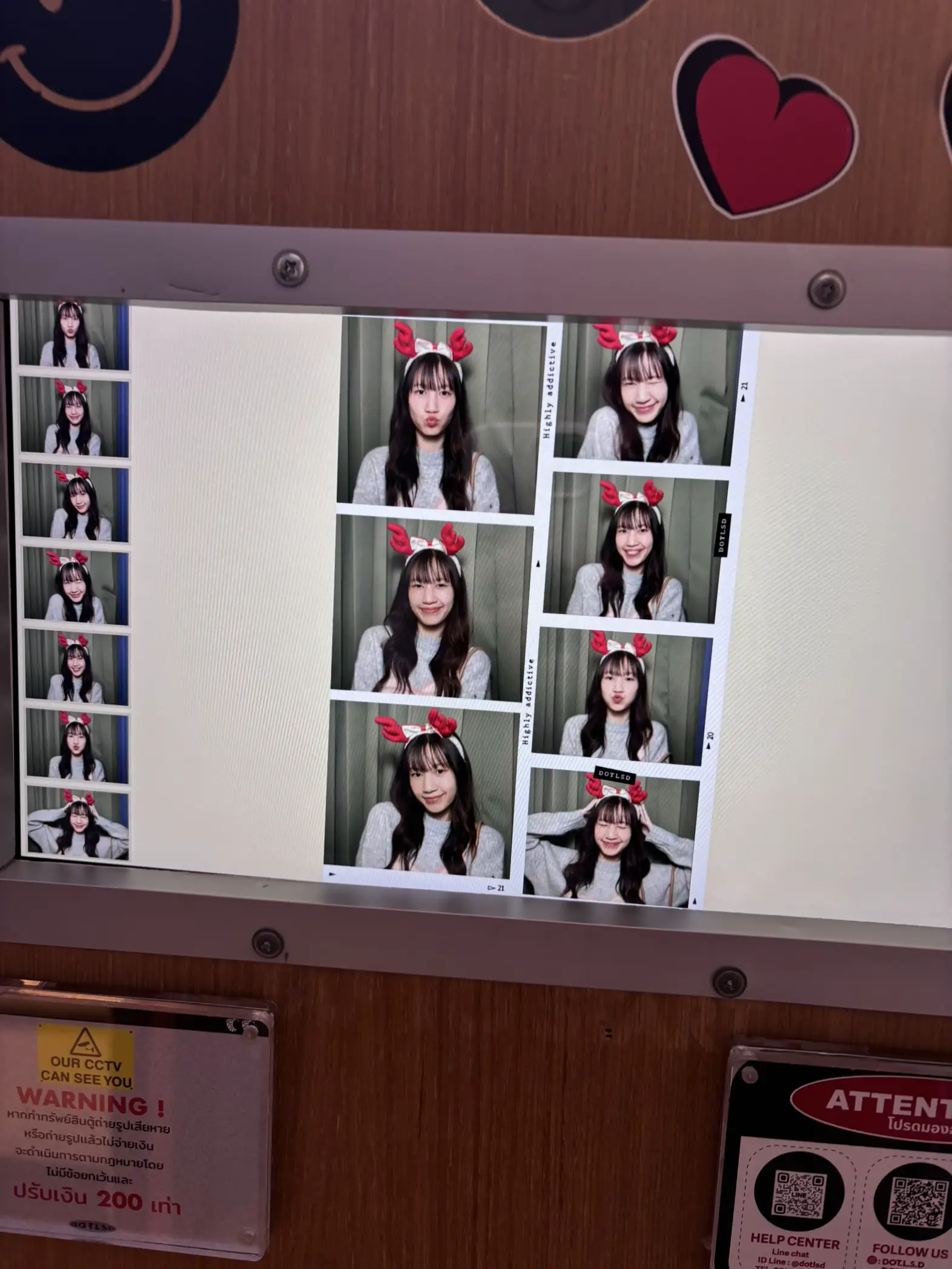 photo booth* 🎅🏼🎄 | แกลเลอรีที่โพสต์โดย march | Lemon8