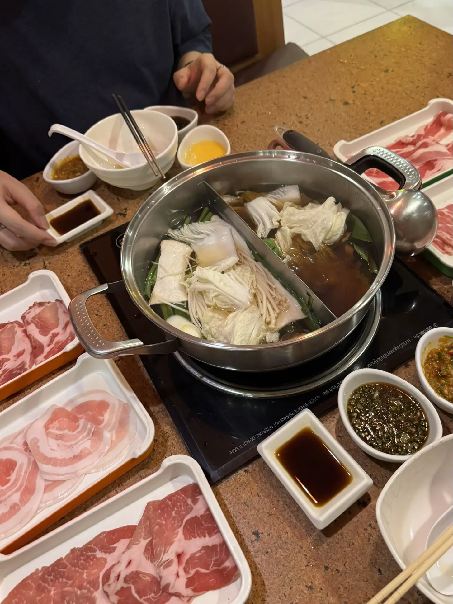 ชิมิชาบู (Shimi Shabu) 🍲 ประดิพัทธ์ 19 | แกลเลอรีที่โพสต์โดย ajuuuunice ...