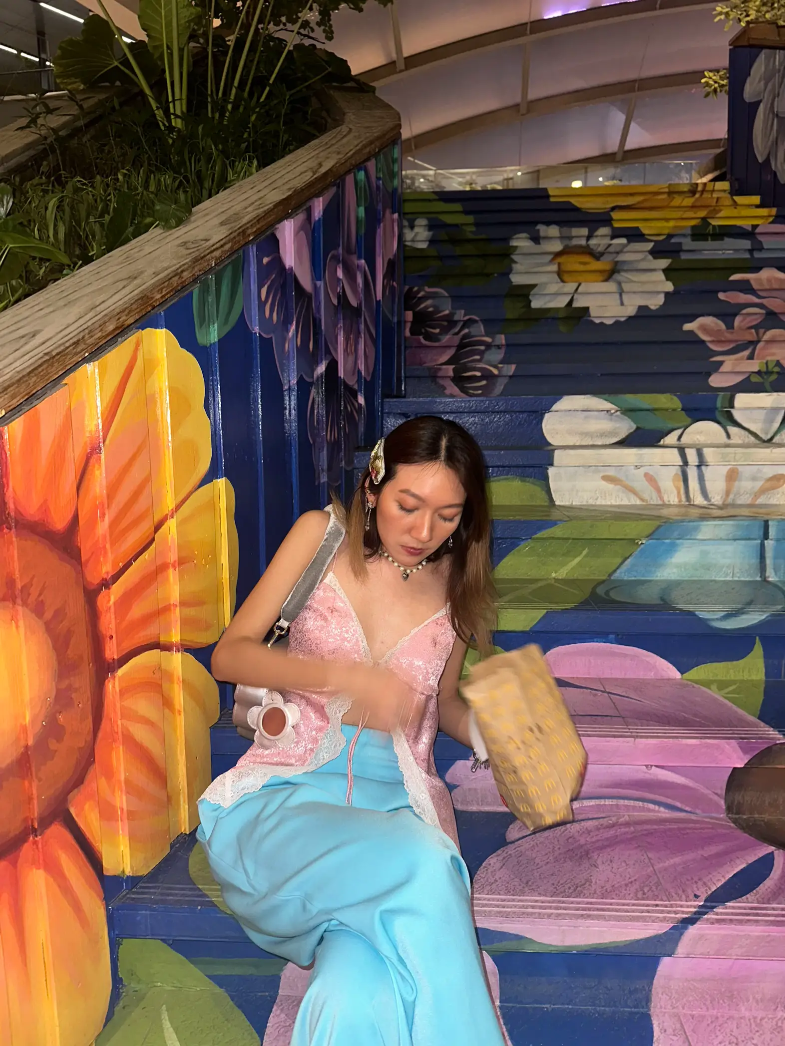 อยากแต่งตัวโทนสีMermaid🩵🐚🪸 | แกลเลอรีที่โพสต์โดย Girly sunshine | Lemon8