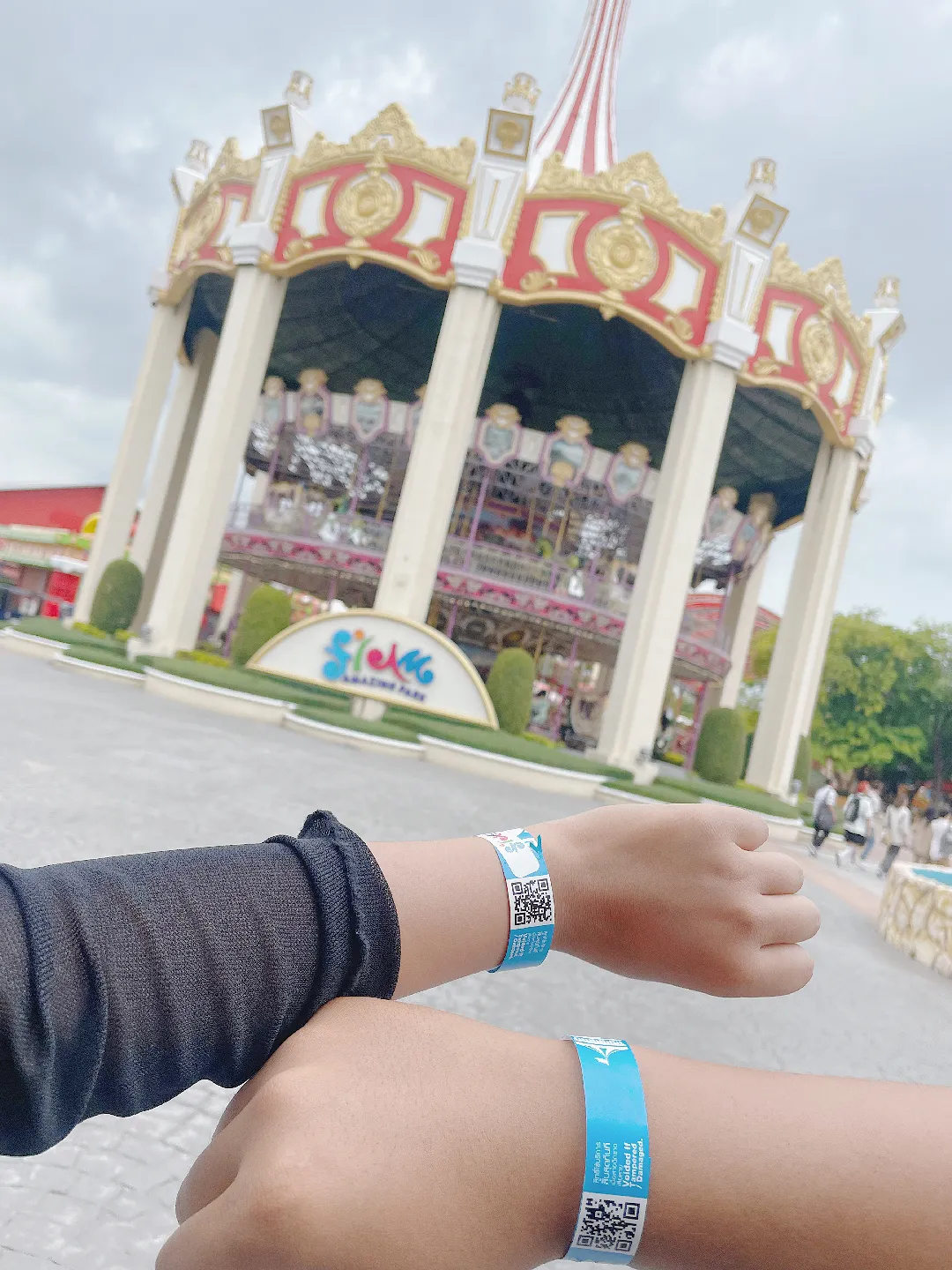 รีวิวสวนสยามปี2024 น่าไปอยู่มั้ย🫡!!!! | แกลเลอรีที่โพสต์โดย aaom.zz | Lemon8