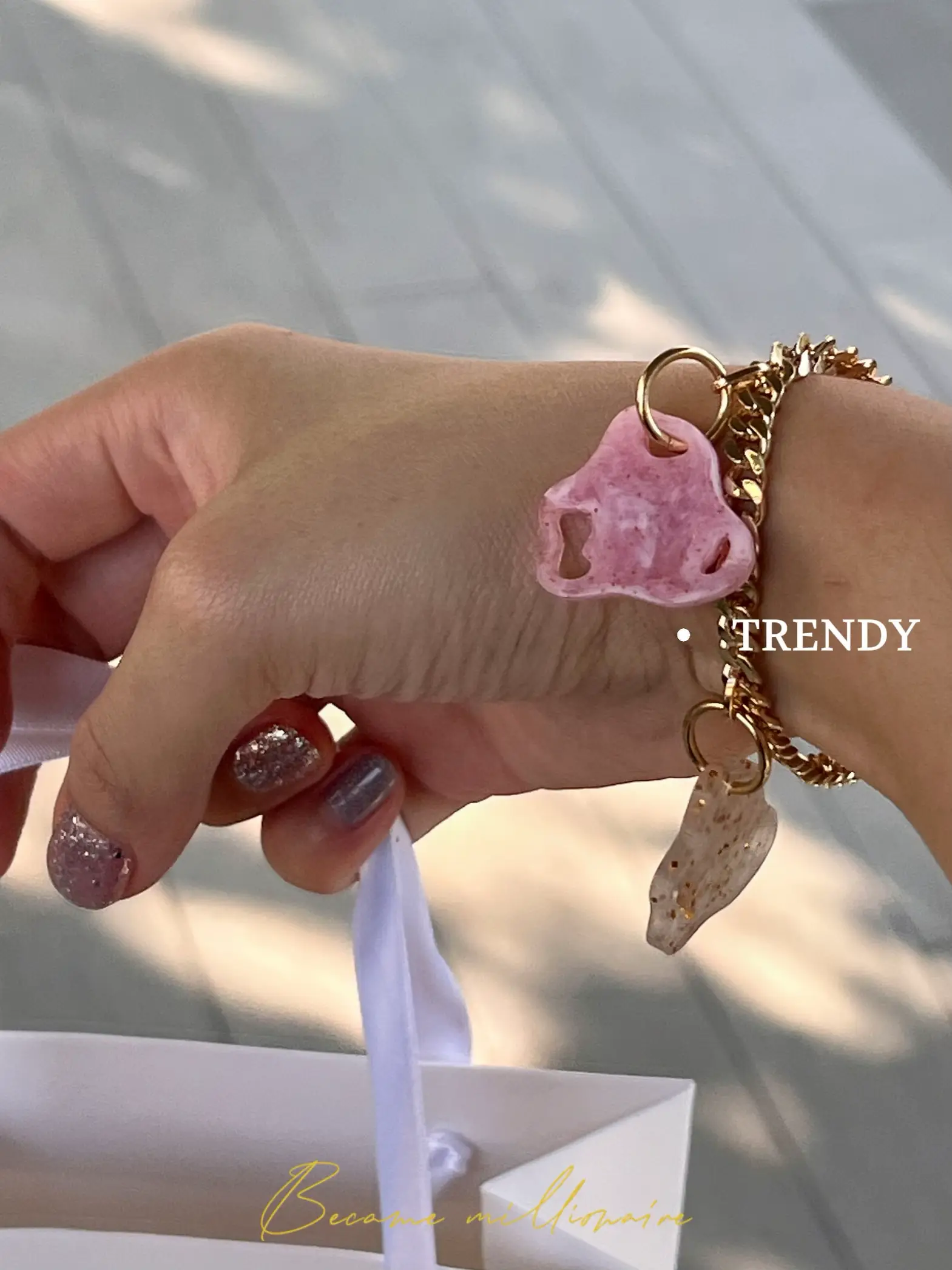 กำไล PIPATCHARA 🔗 | แกลเลอรีที่โพสต์โดย นักป้ายยาตัวยง🌝 | Lemon8