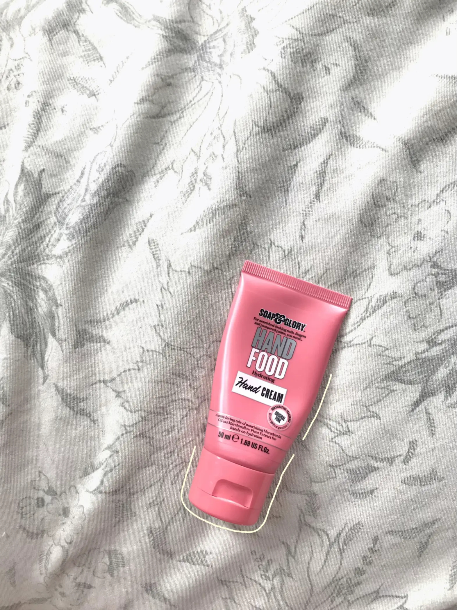 แนะนำ Hand Cream Soap&Glory กลิ่นหอมราคานักเรียน🫧🌸🪞🧸🎀 | แกลเลอรีที่ ...