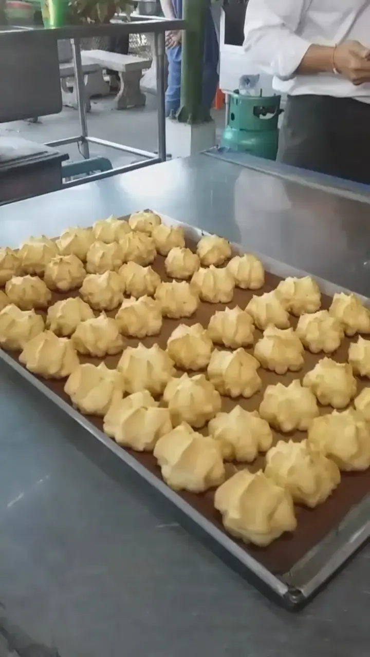 eclair | วิดีโอที่เผยแพร่โดย huanny cucina | Lemon8