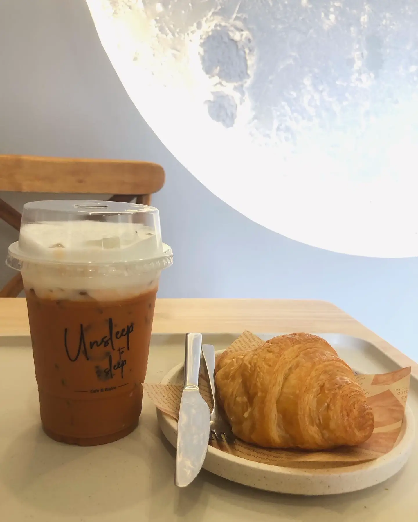 คาเฟ่ ย่านประชาชื่น 🚪 | แกลเลอรีที่โพสต์โดย 𝗣𝗣𝗞. ̈ | Lemon8