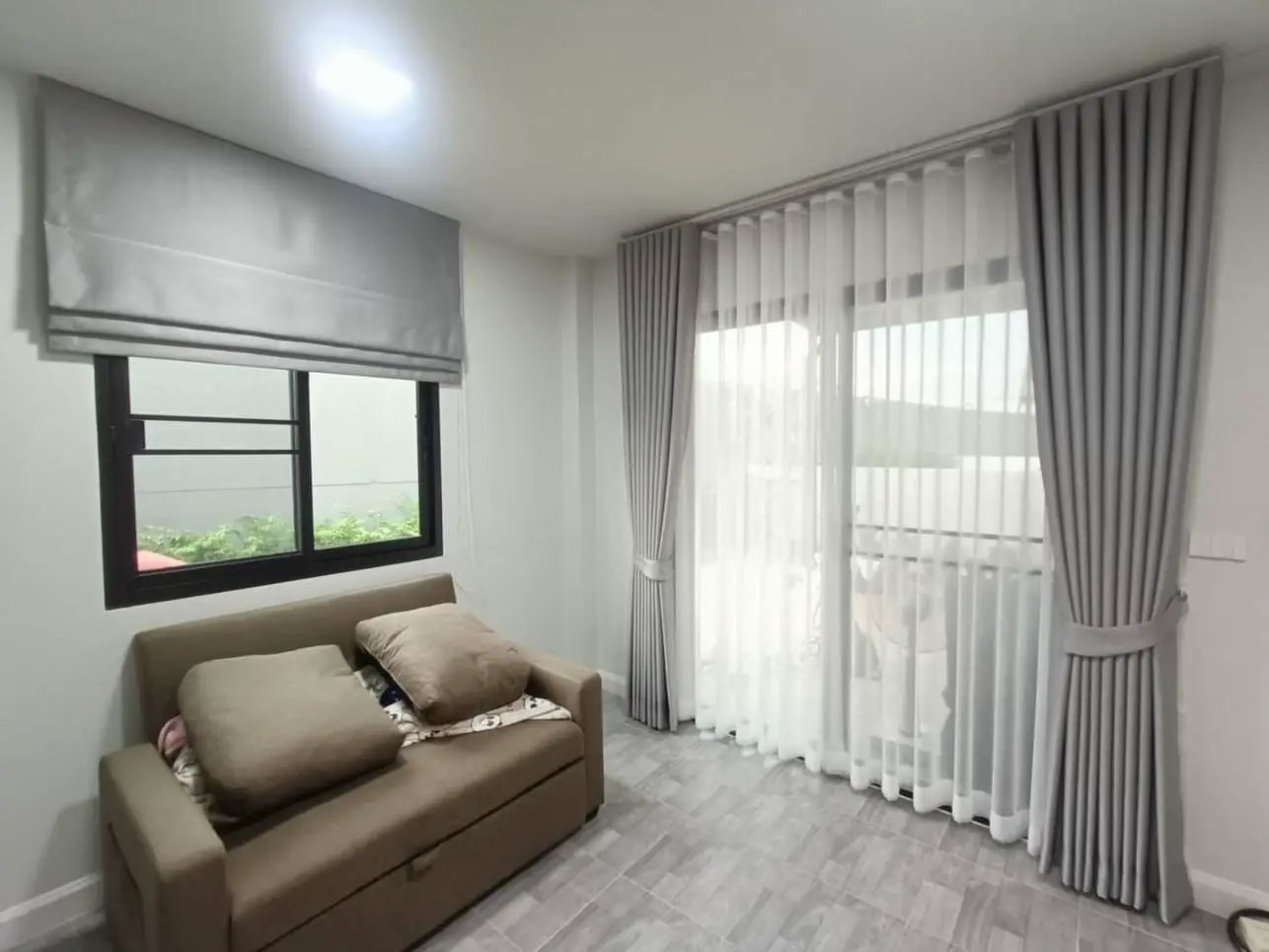 รีวิว ผ้าม่าน | แกลเลอรีที่โพสต์โดย Pla._.Boo | Lemon8