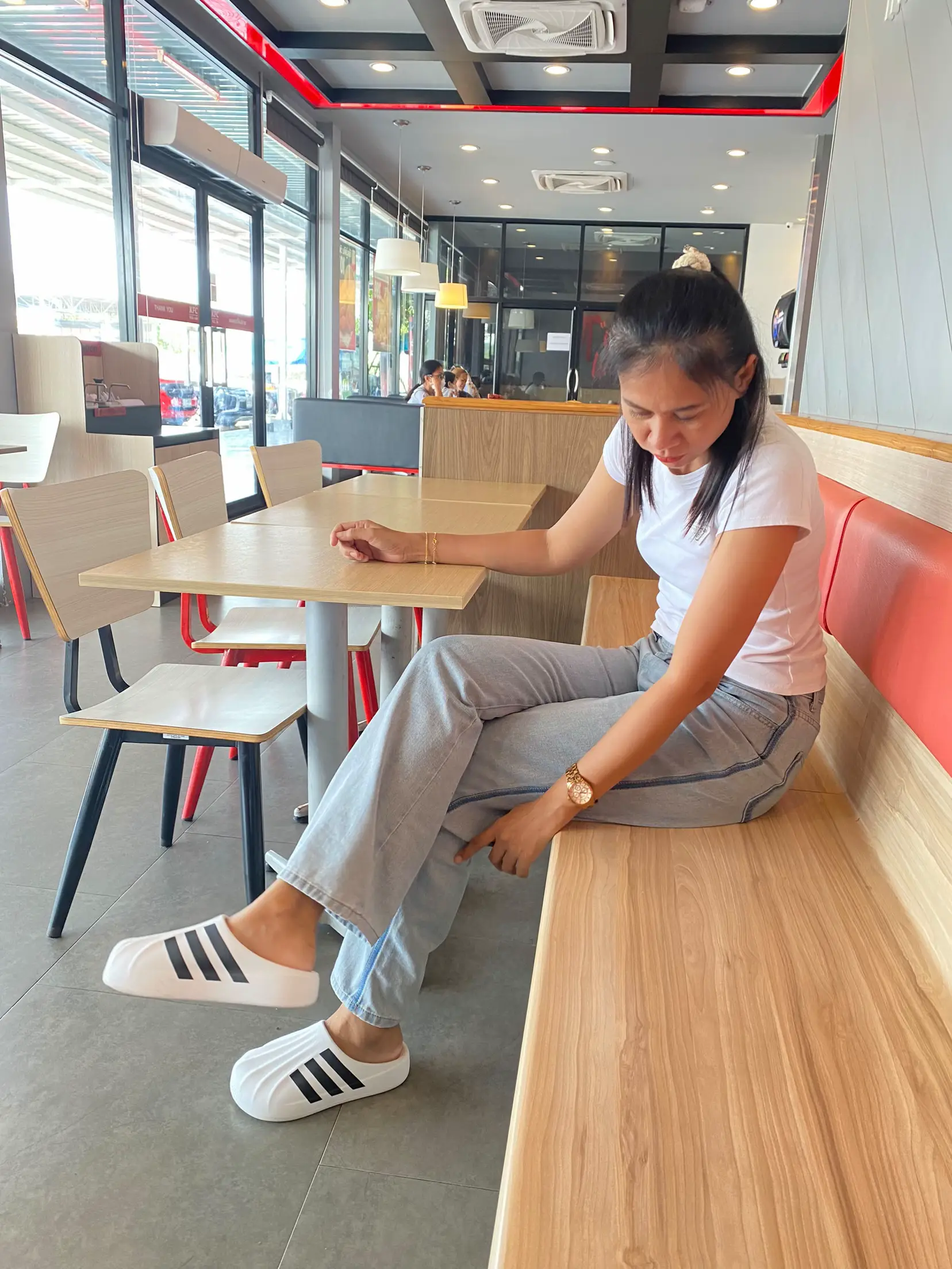 รองเท้าเปิดส้น | แกลเลอรีที่โพสต์โดย Happy Kook | Lemon8